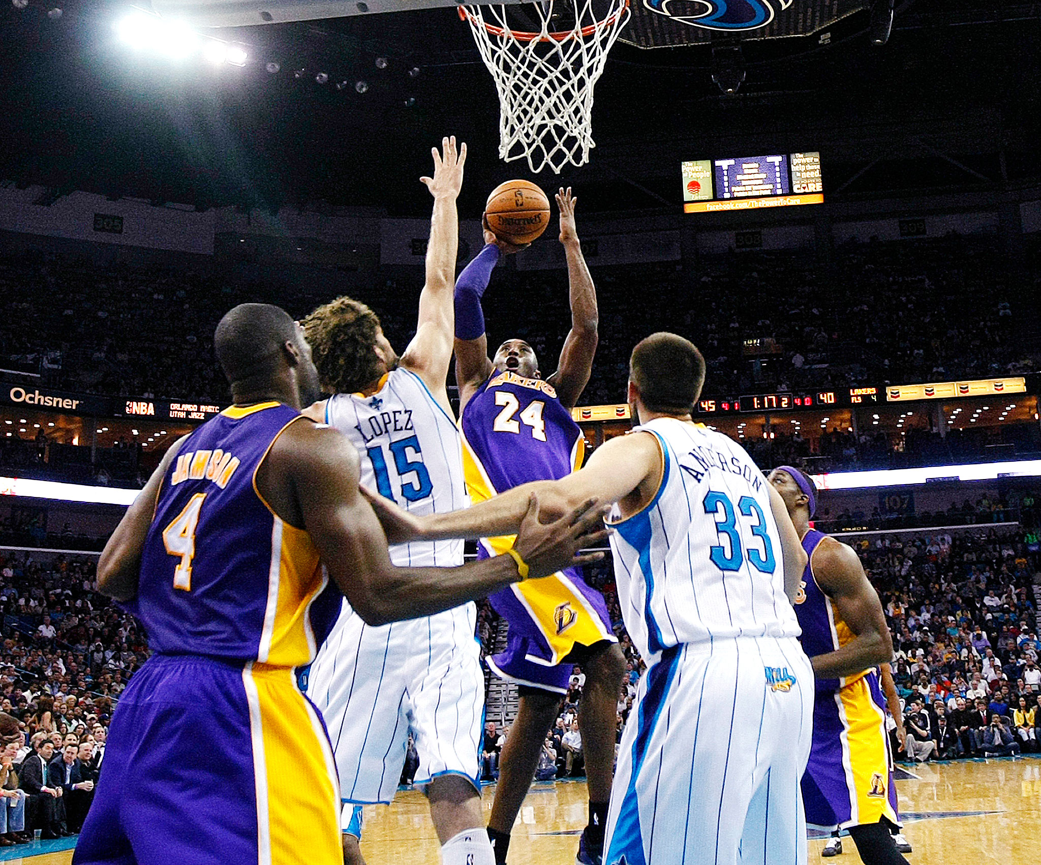 Record Breaker - Photos of the Day for Dec. 06, 2012 - ESPN