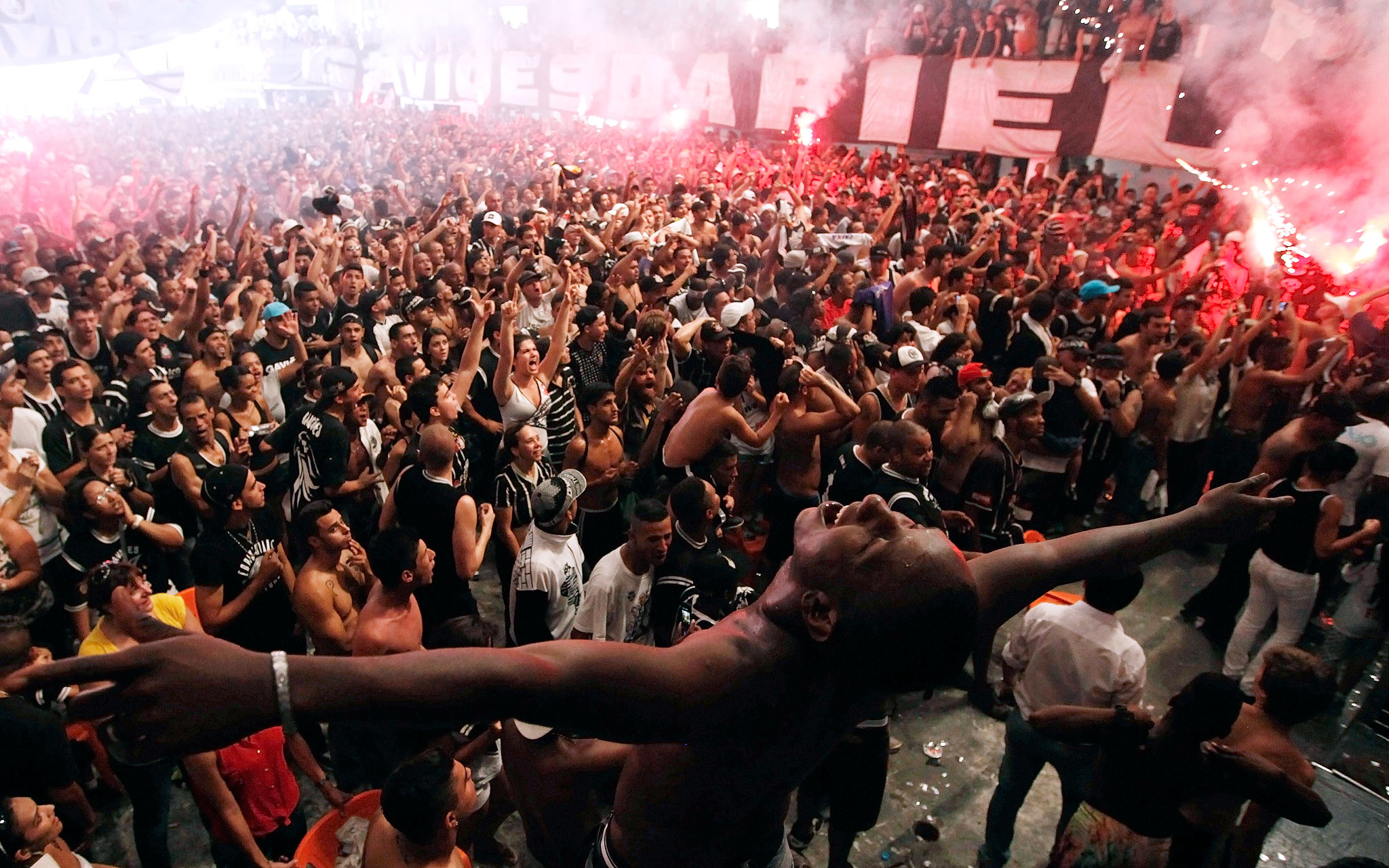 Fandemonium - Photos of the Day for Dec. 13, 2012 - ESPN