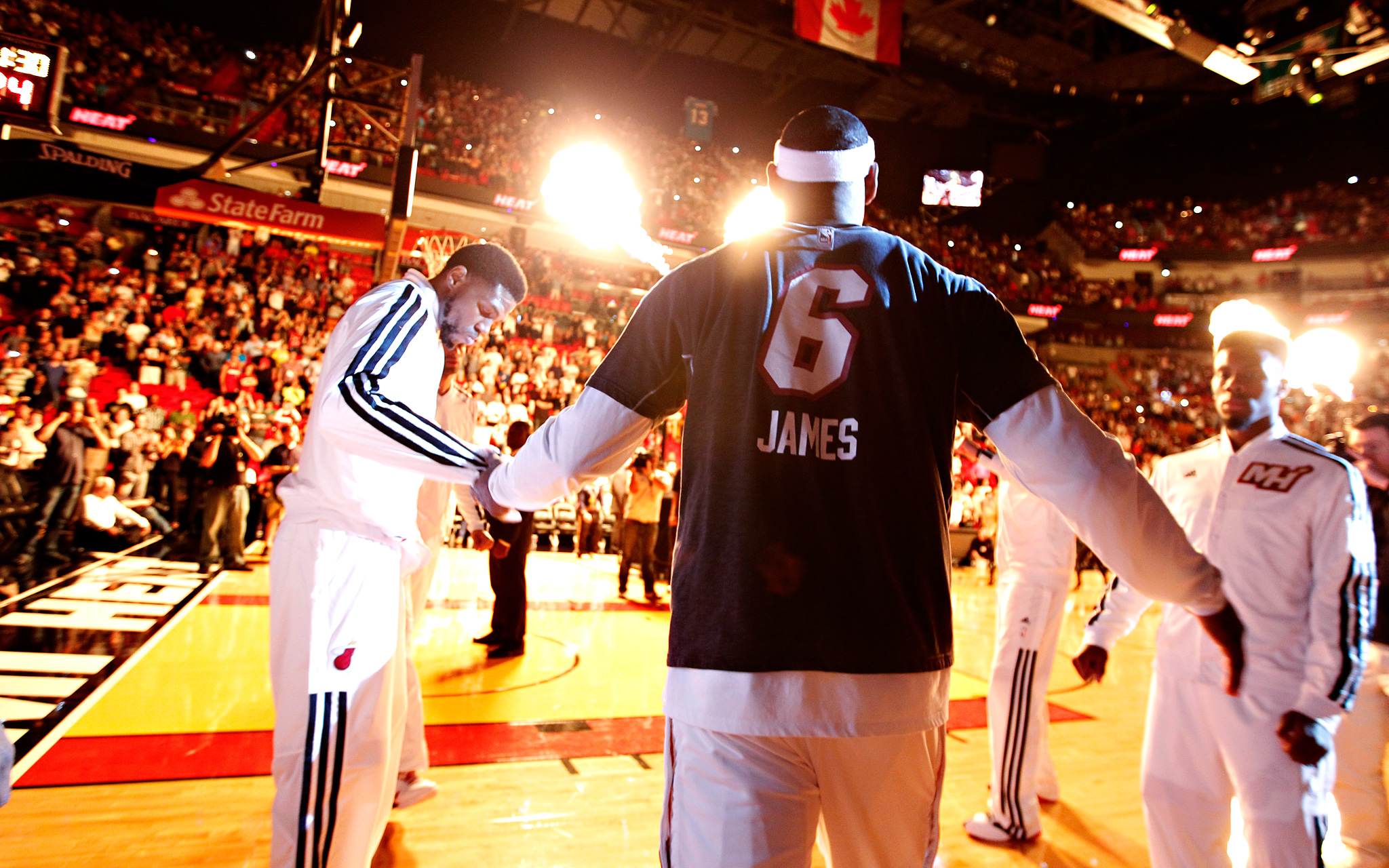 Photos of the Day for Dec. 19, 2012 - ESPN