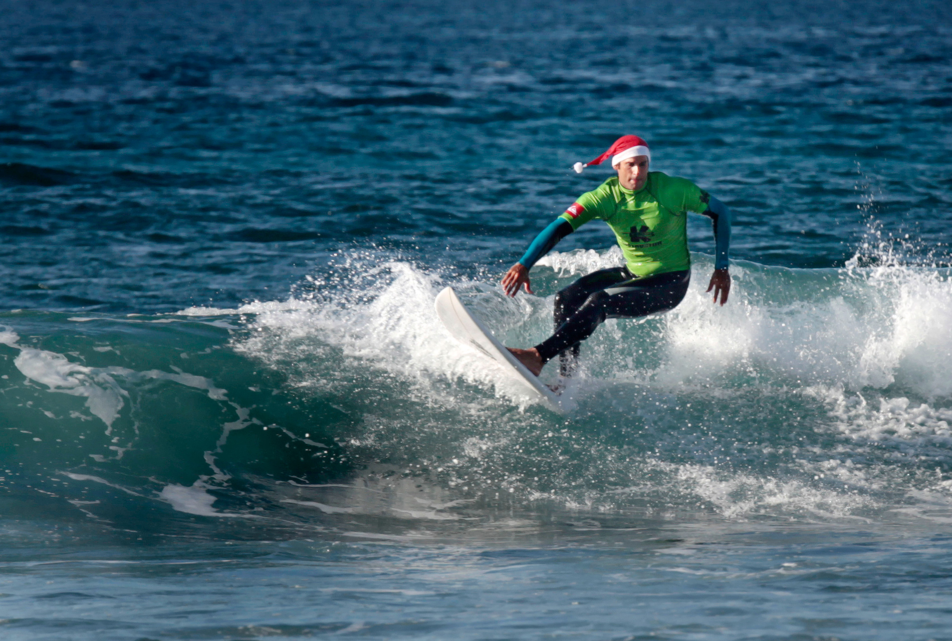 Surf's Up, Santa - Photos of the Day (Christmas 2012) - ESPN