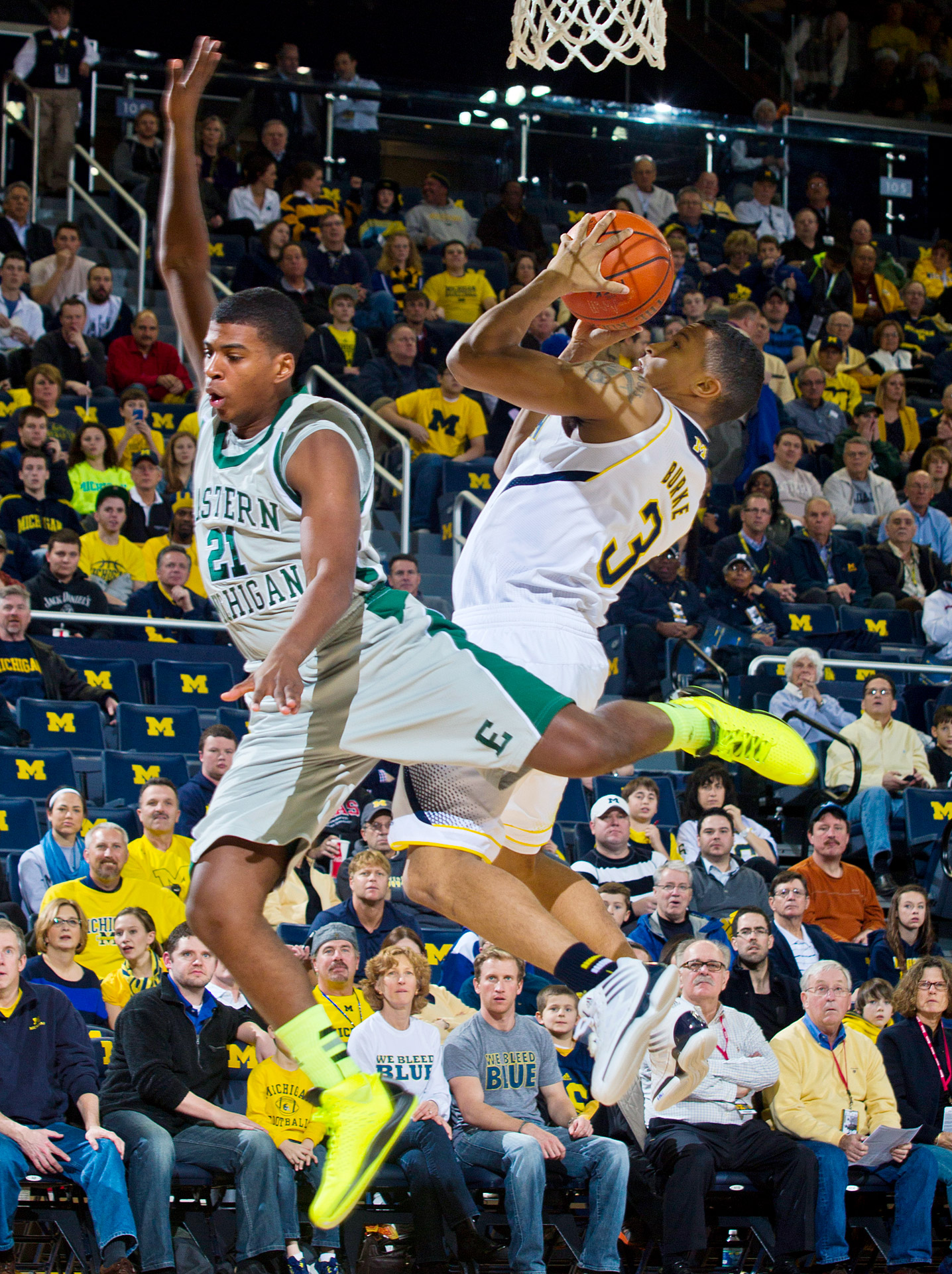 Jump Stop - Photos of the Day for Dec. 21, 2012 - ESPN