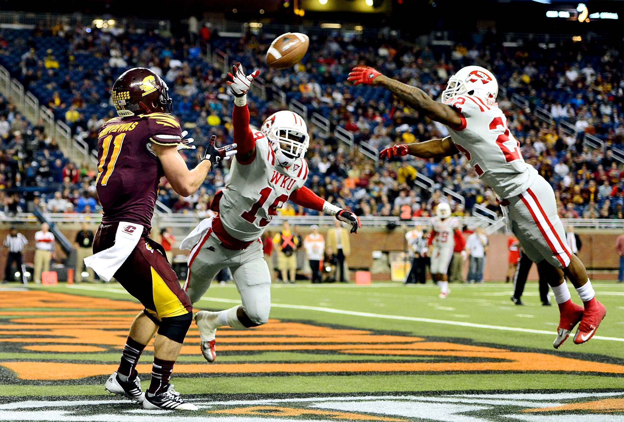 Cody Wilson - Photos of the Week for Dec. 24-27, 2012 - ESPN