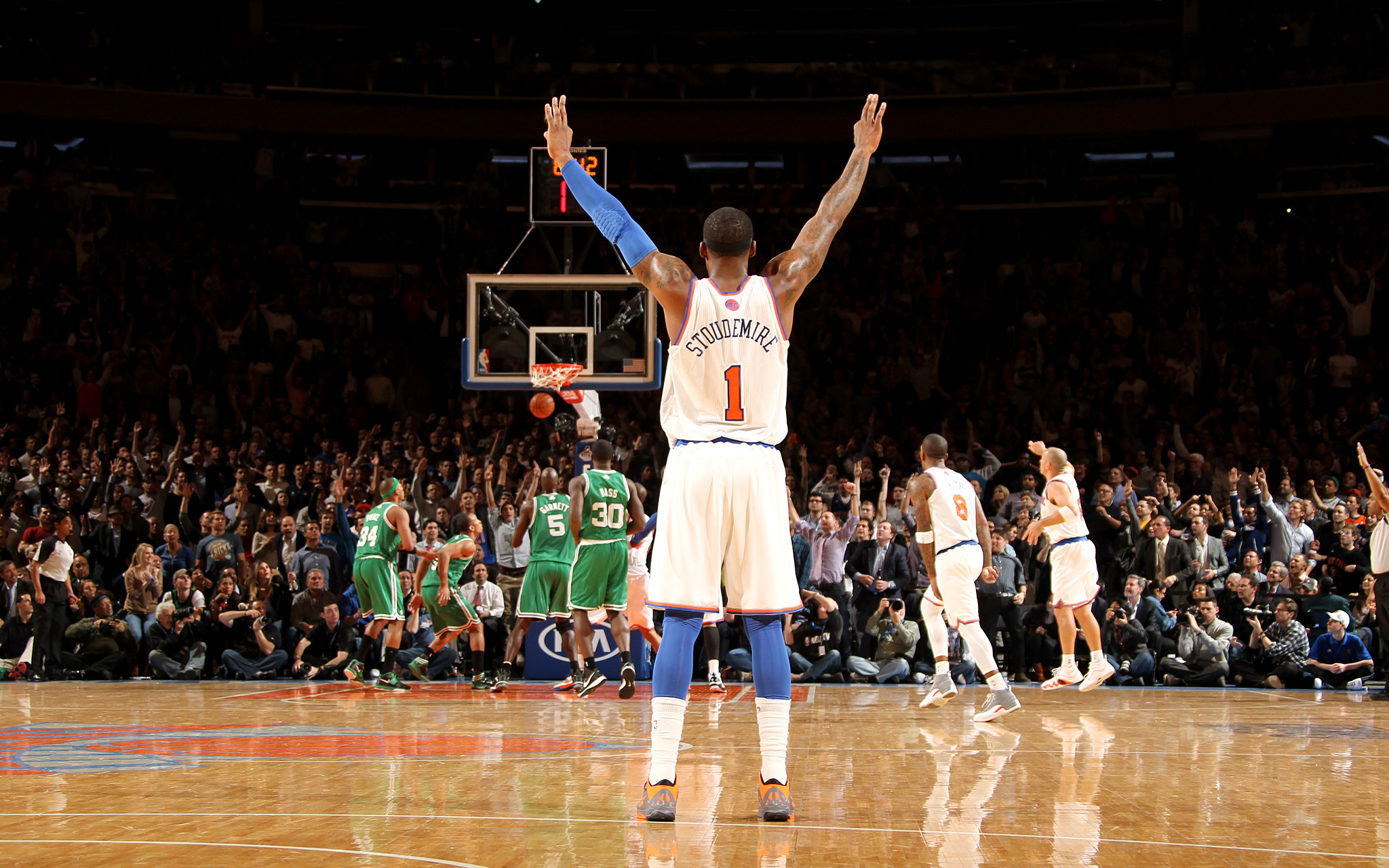 At the Buzzer - Photos of the Week for Jan. 7 - 10, 2013 - ESPN