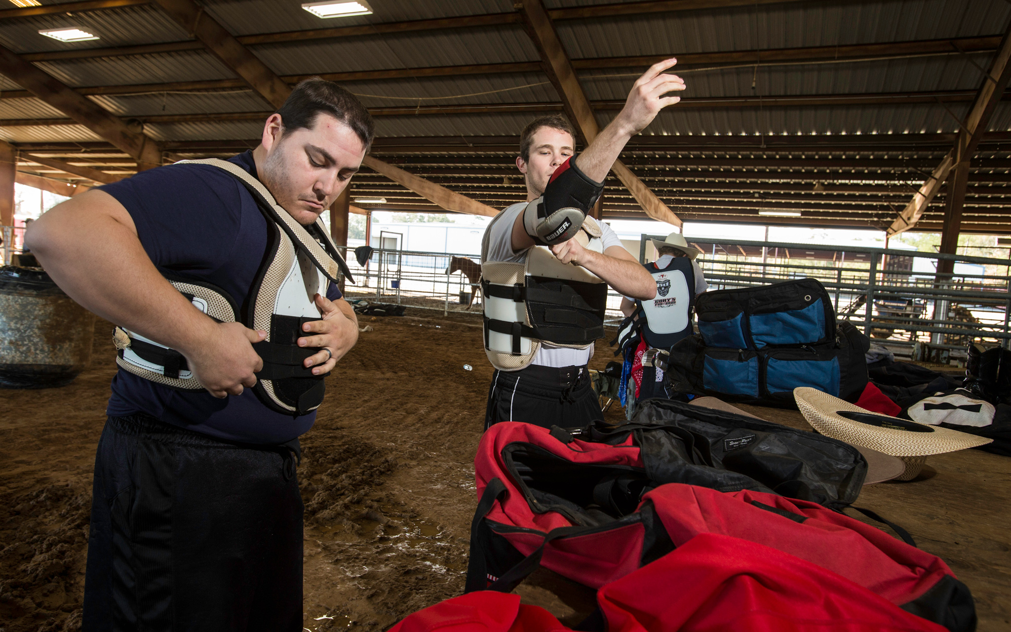 Bull Fighter Training at Sankey Rodeo School - Sankey Rodeo Bull ...