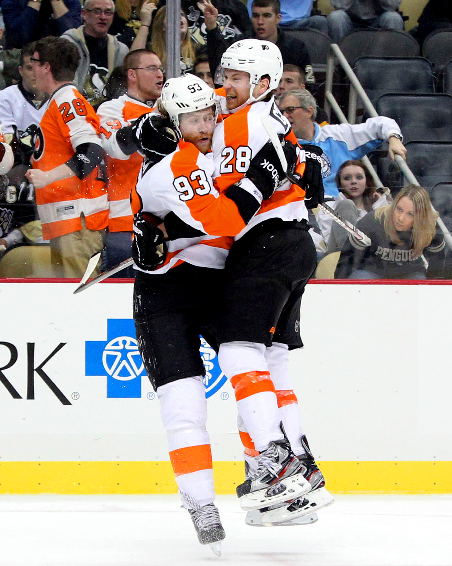 Flying high - The Week in Pictures Feb. 18-21, 2013 - ESPN