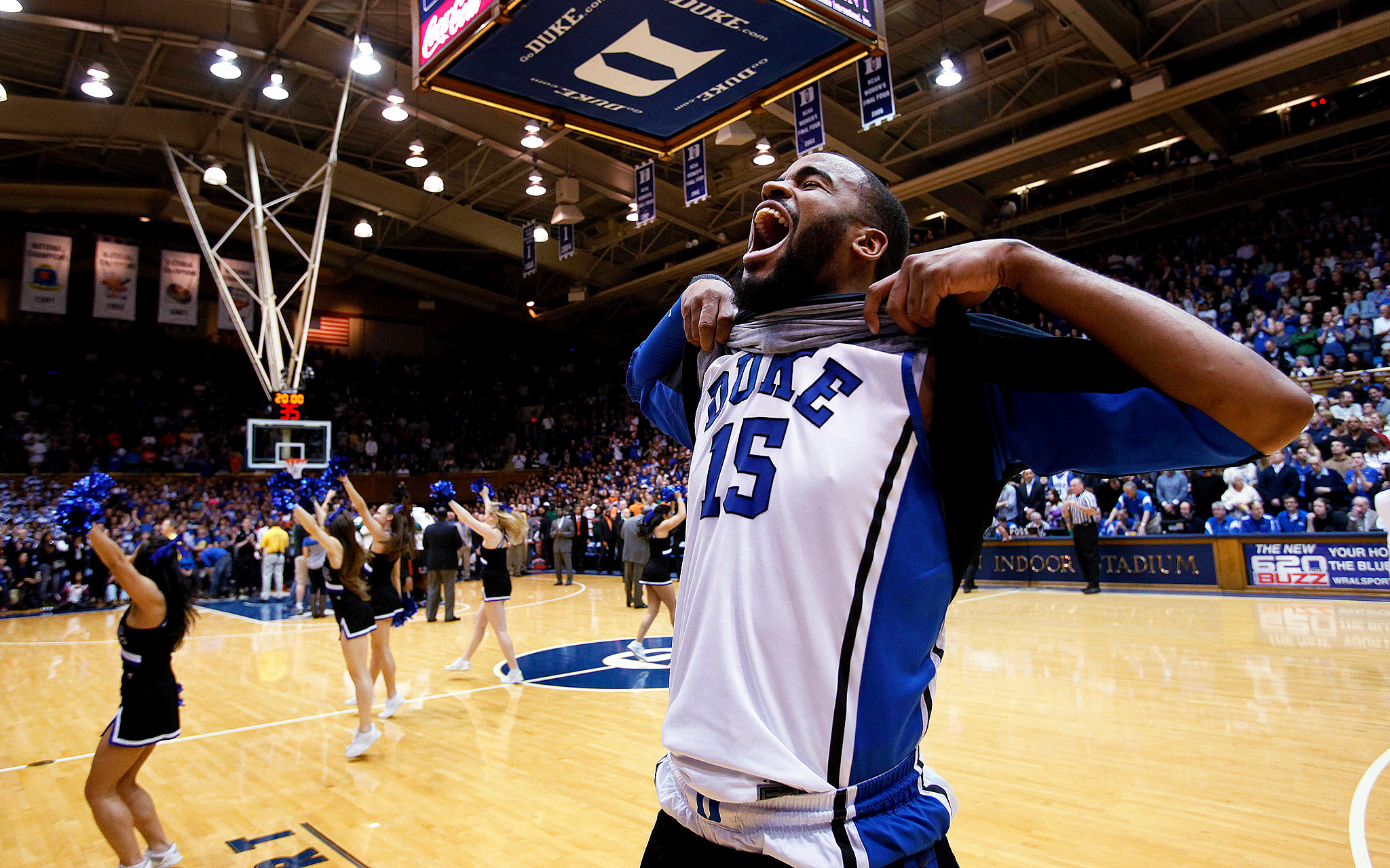 Blue Rising - The Weekend in Pictures for March 1-3, 2013 - ESPN