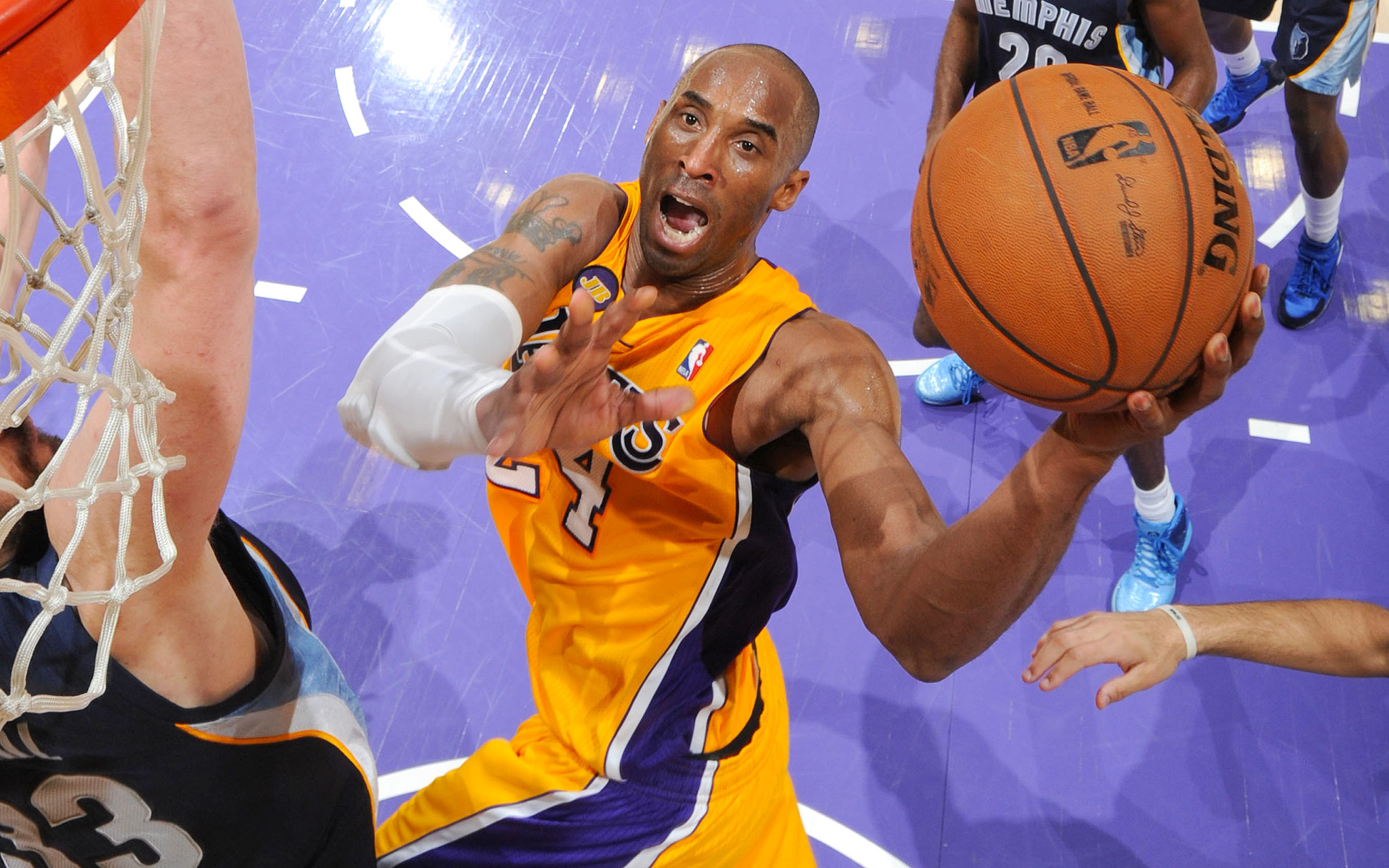 Kobe Bryant - NBA Weekly Wrap Apr. 07, 2013 - ESPN