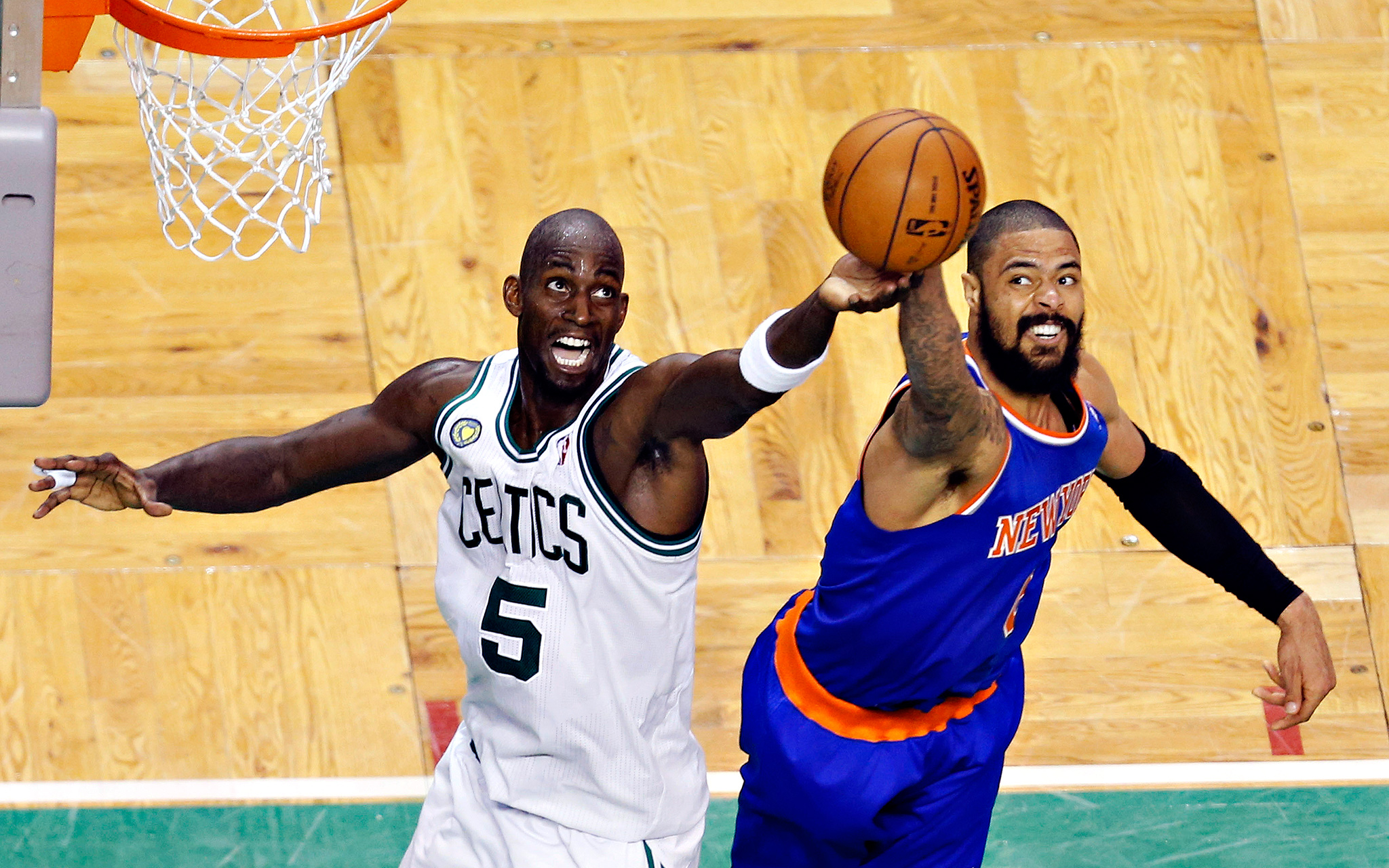 Rebounding - The Weekend in Pictures for April 26 - April 28, 2013 - ESPN