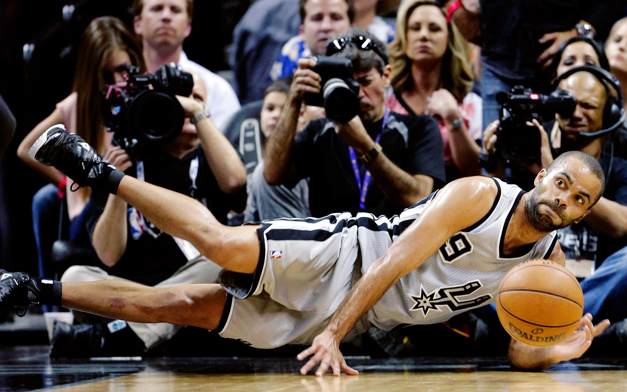 Tony Parker - The Week in Pictures for May 6-May 8, 2013 - ESPN