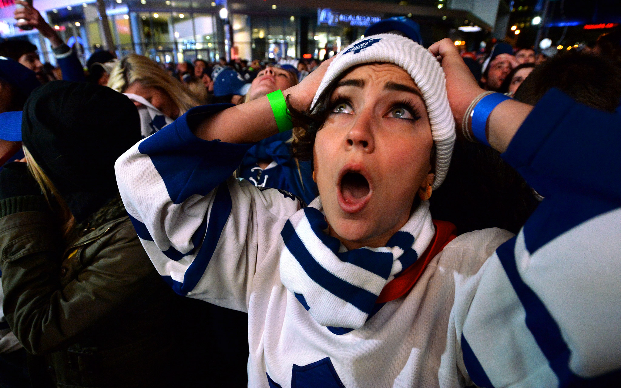 Maple Leaf fans - The Week in Pictures for May 13-May 15, 2013 - ESPN