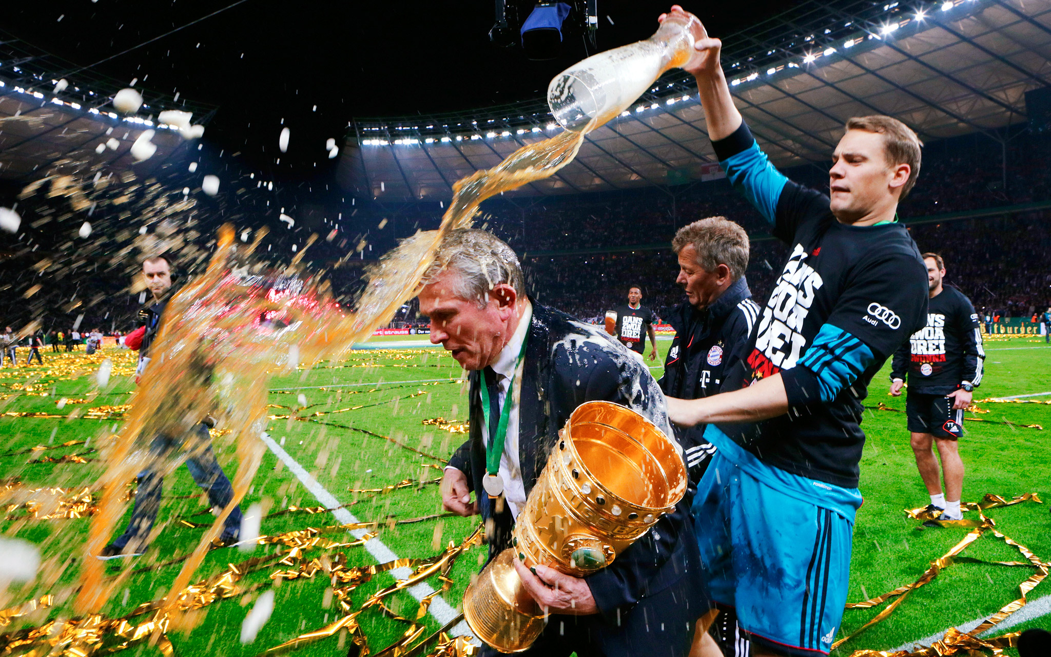 Beer Bath - Friday Funnies for June 7, 2013 - ESPN