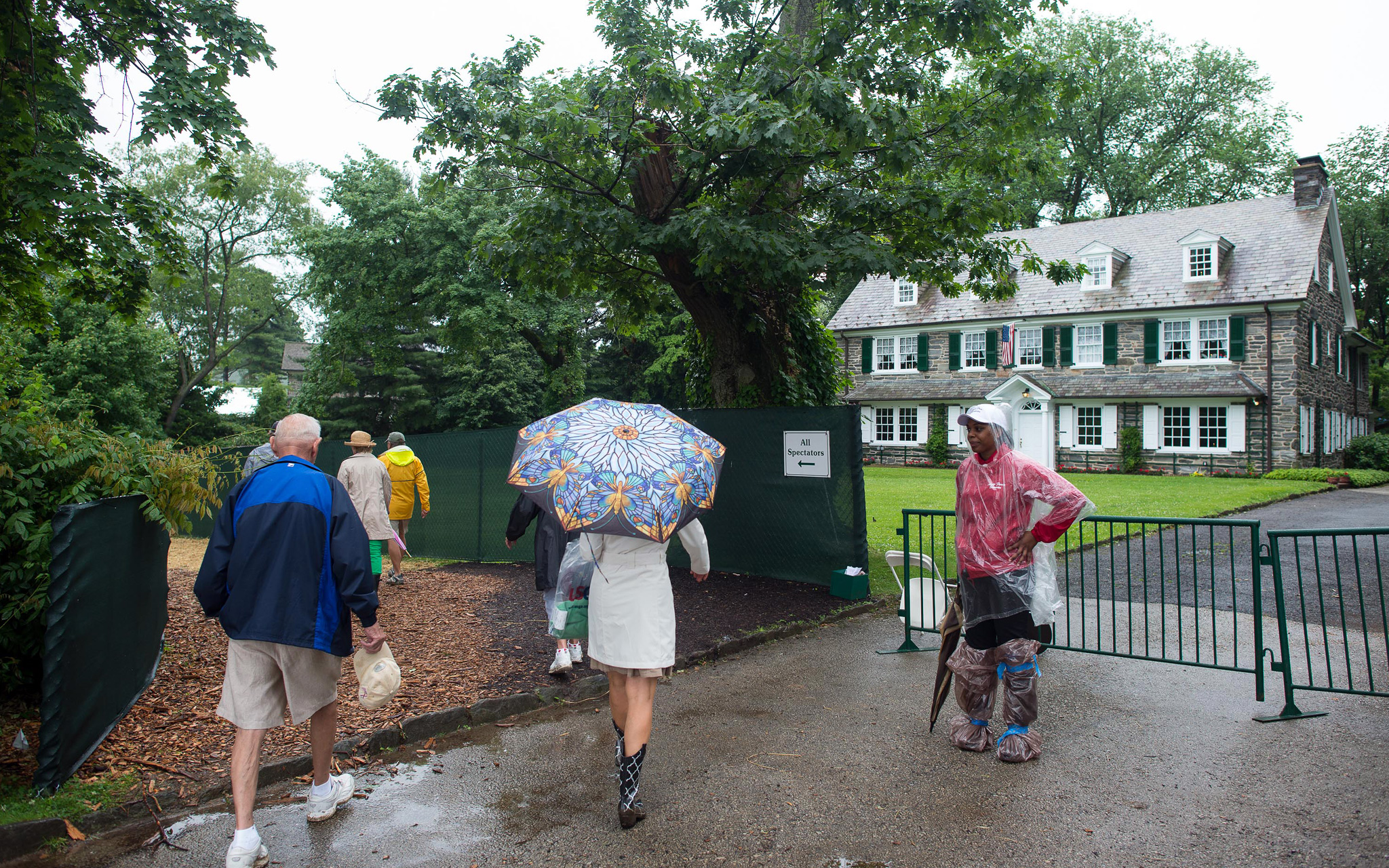 Protect This House - Scenes from the U.S. - ESPN