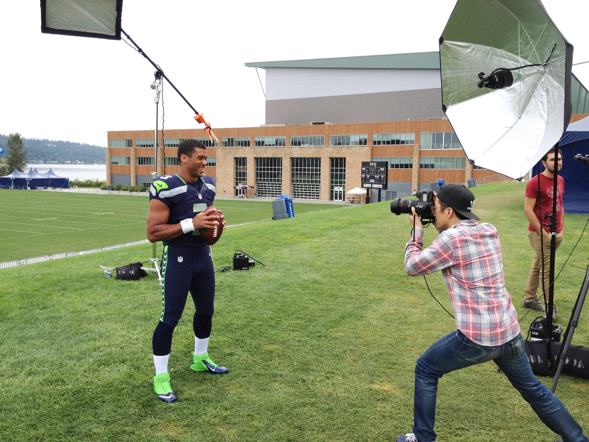 Russell Wilson - LOTUS POSE ON TWO - ESPN