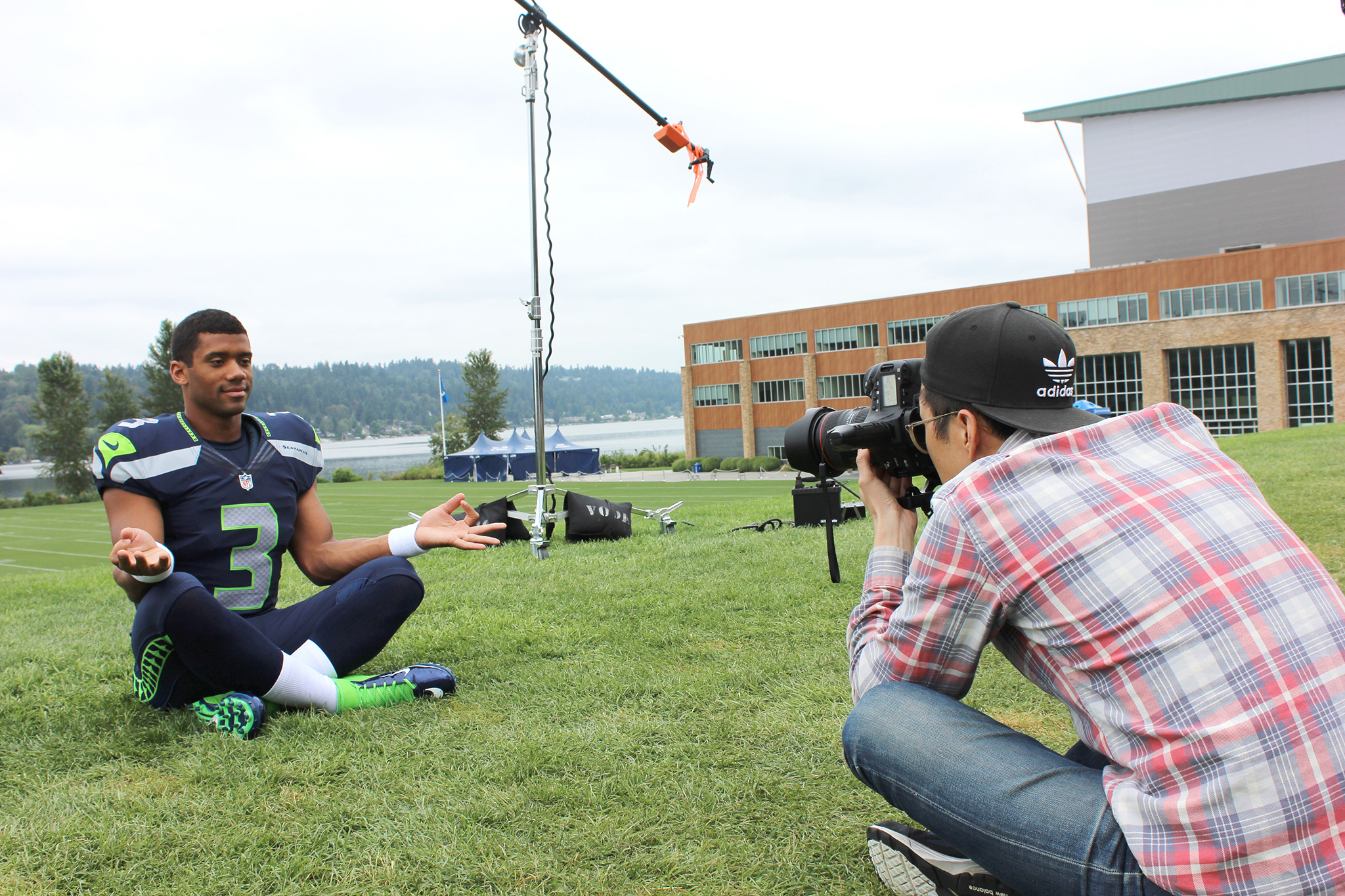 Russell Wilson - LOTUS POSE ON TWO - ESPN