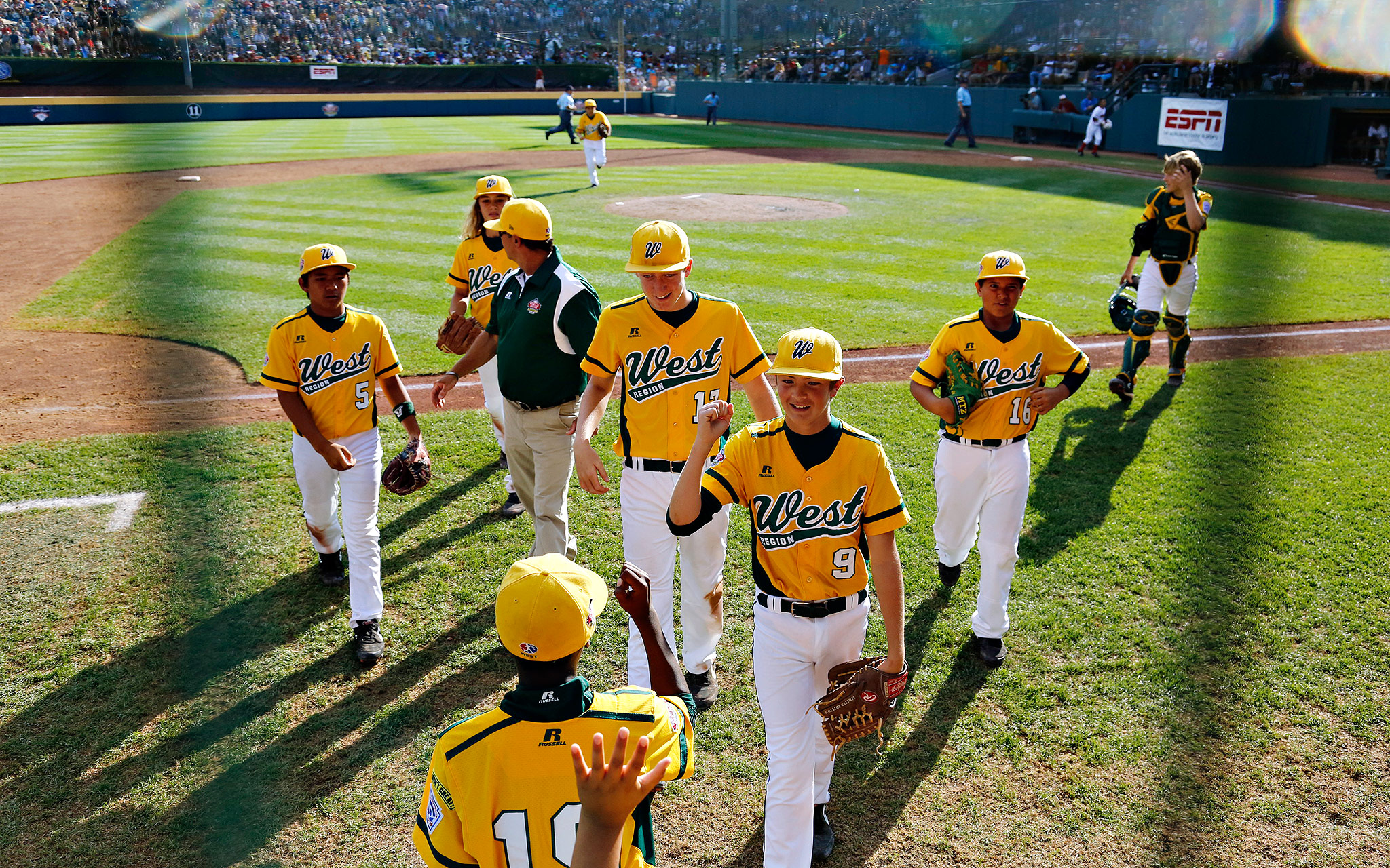 Digging In - 2013 Little League World Series - ESPN