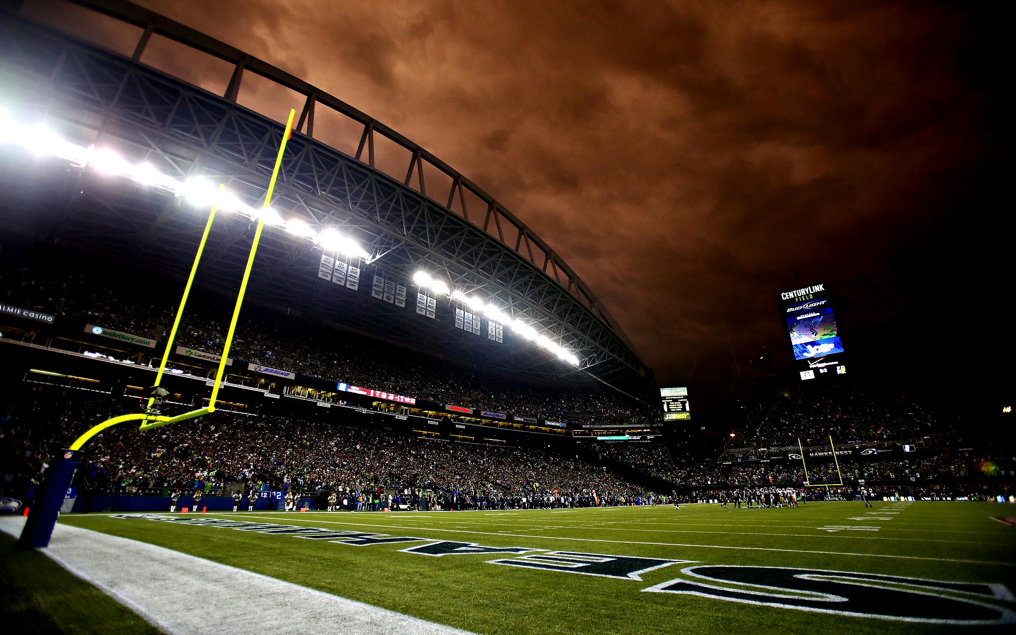 Gathering Storm - NFL Week 2 in Pictures - ESPN