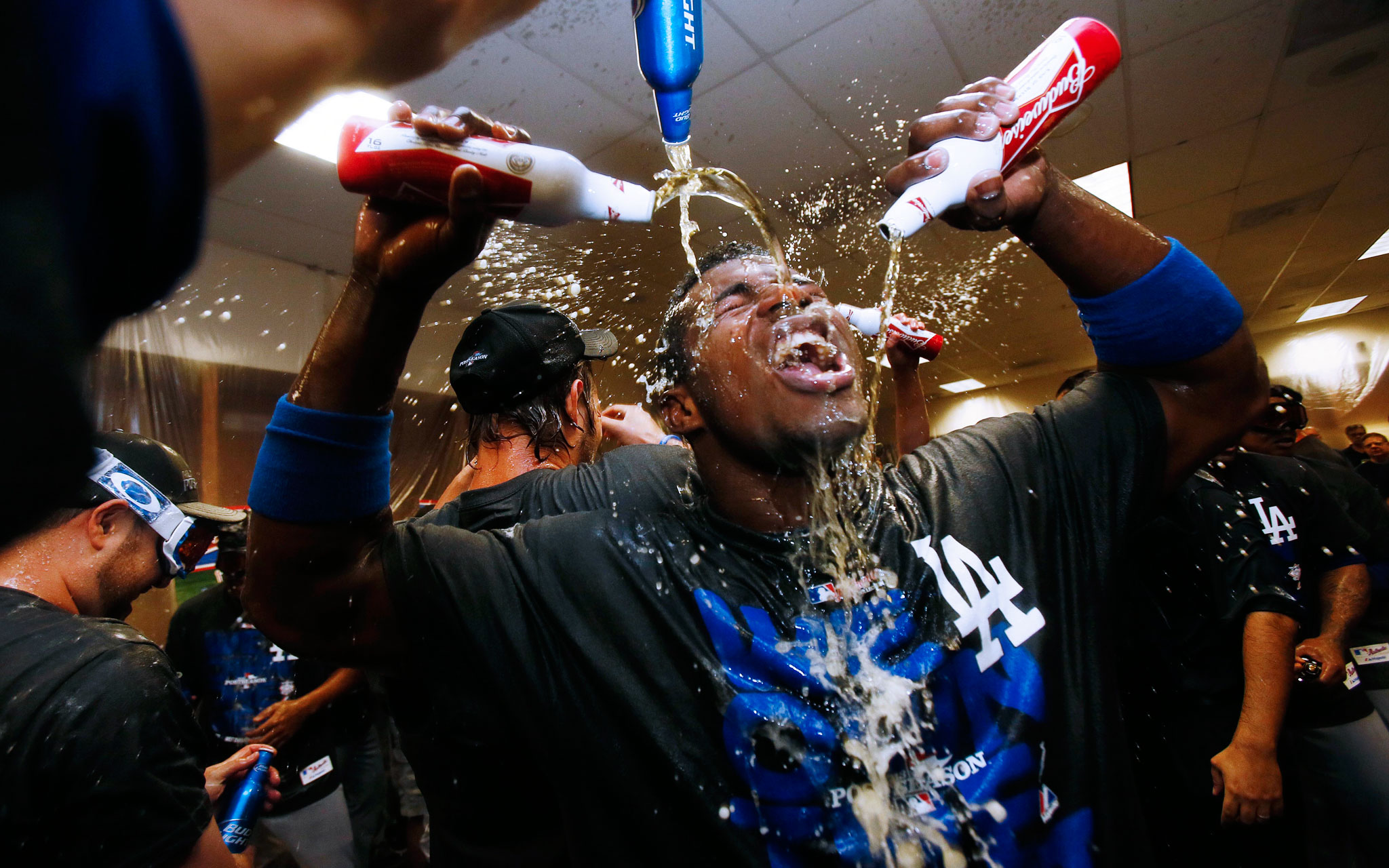 Puig Party - The Week in Pictures for Sept. 16-Sept. 22, 2013 - ESPN