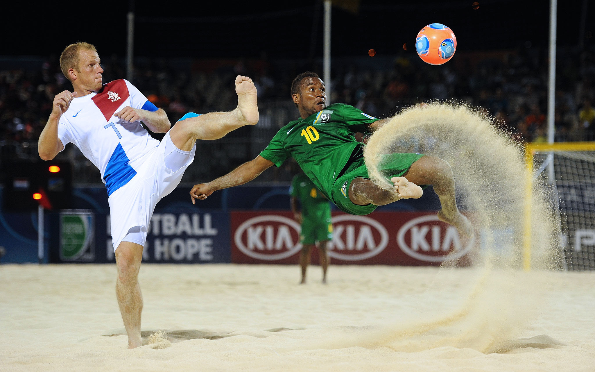 Sandstorm - The Week in Pictures for Sept. 16-Sept. 22, 2013 - ESPN