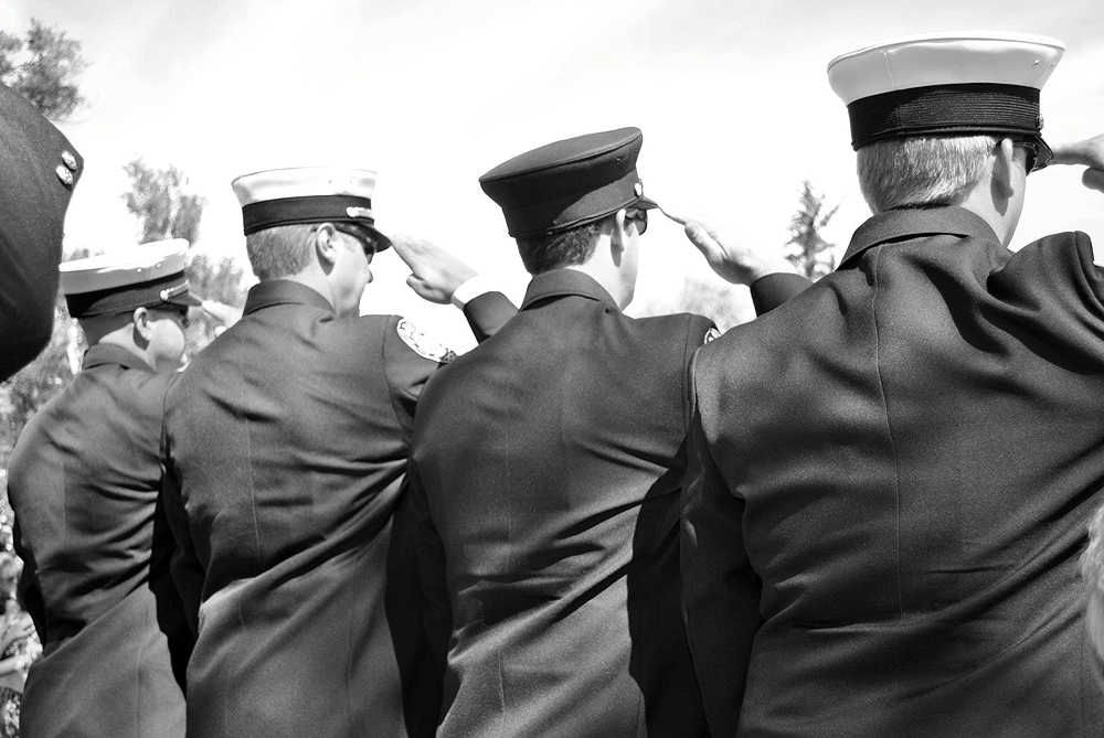 Firefighters salute at Will Caviness' memorial service - ESPN