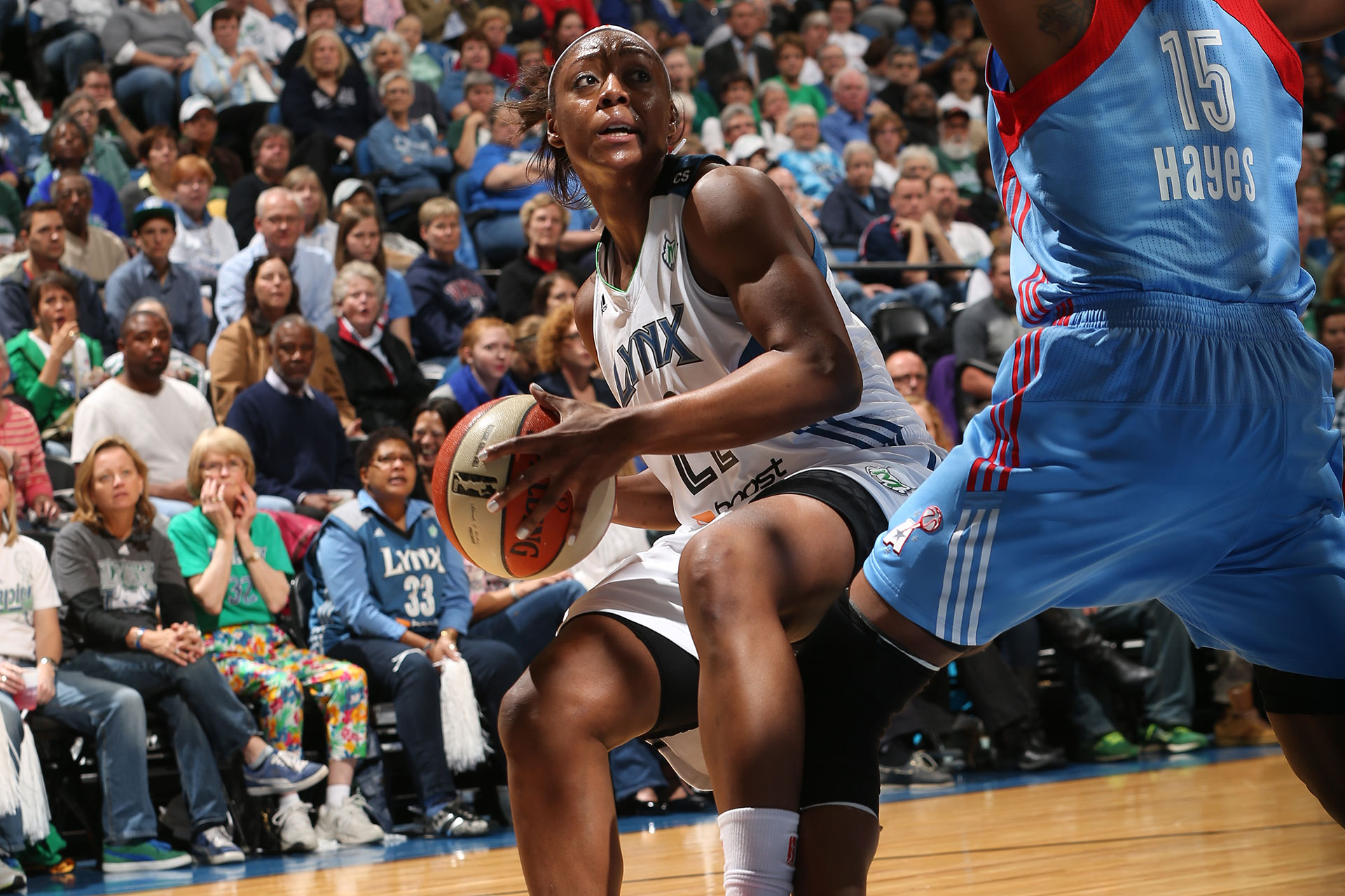 Monica Wright Height