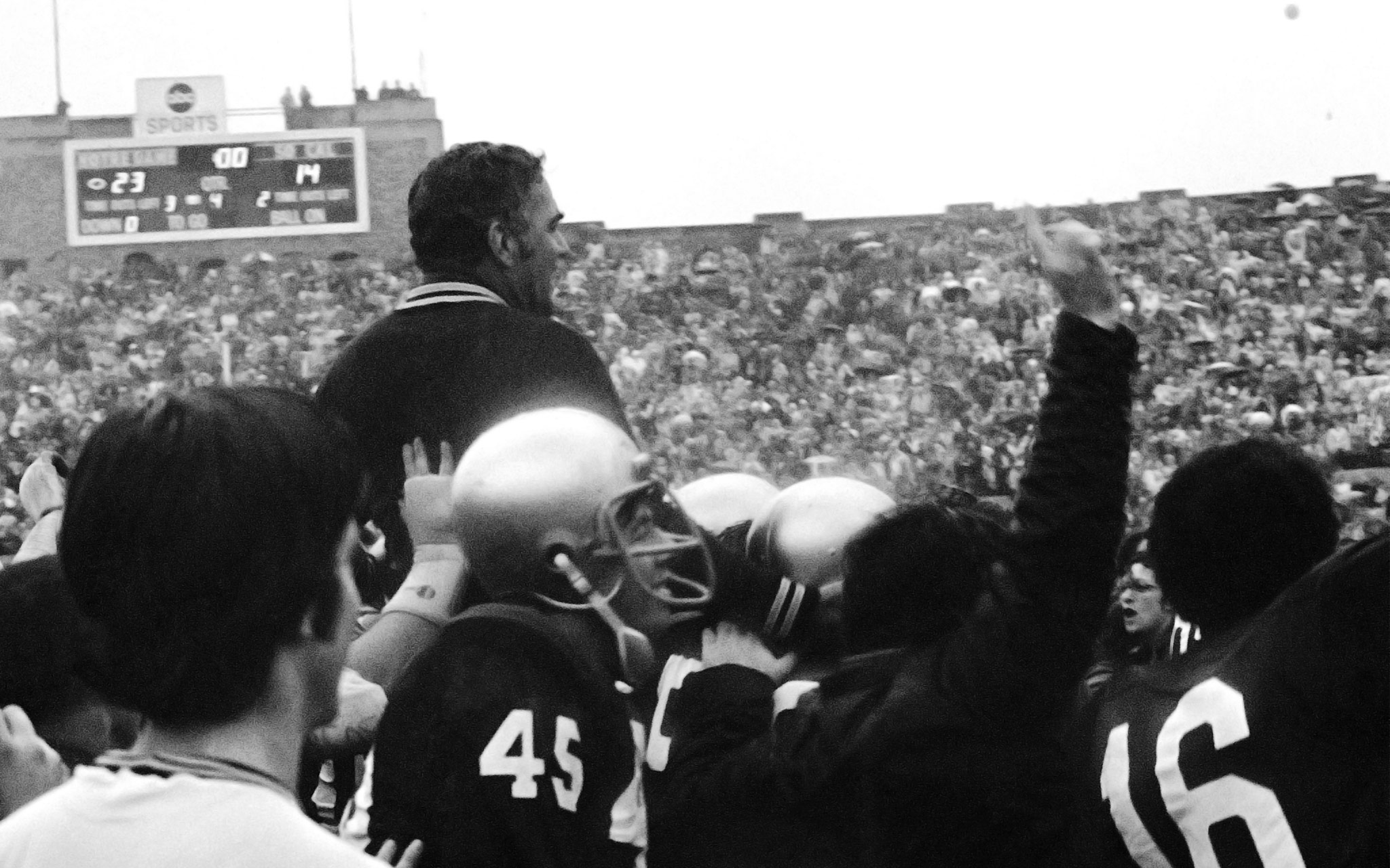 USC-Notre Dame - USC-Notre Dame Rivalry - ESPN