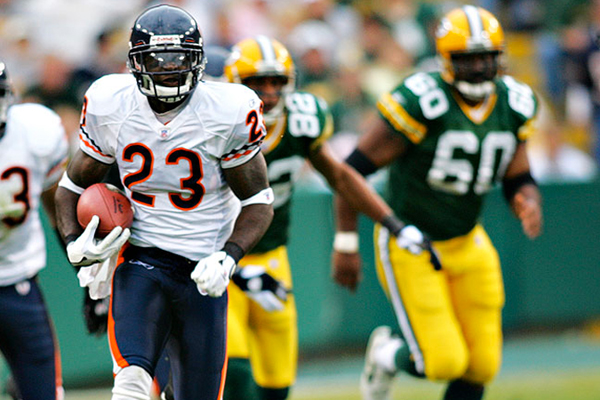 Devin Hester, best return man in NFL history, announces retirement ...