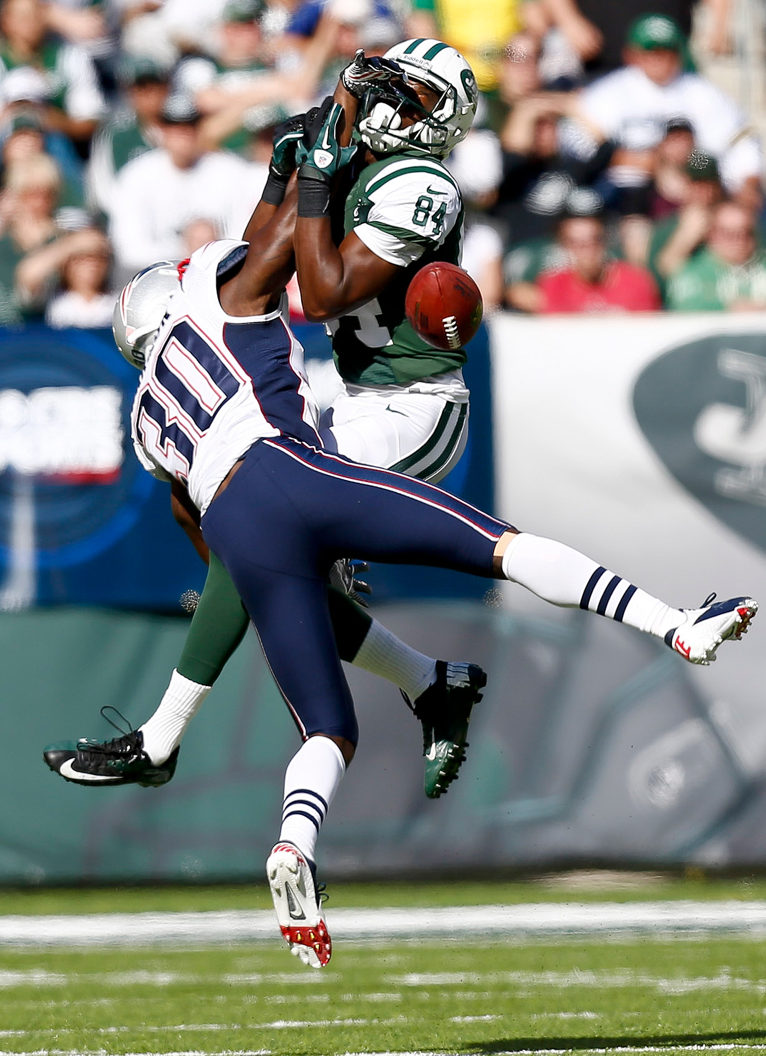Jet, Denied - The Week in Pictures for Oct. 14-20, 2013 - ESPN