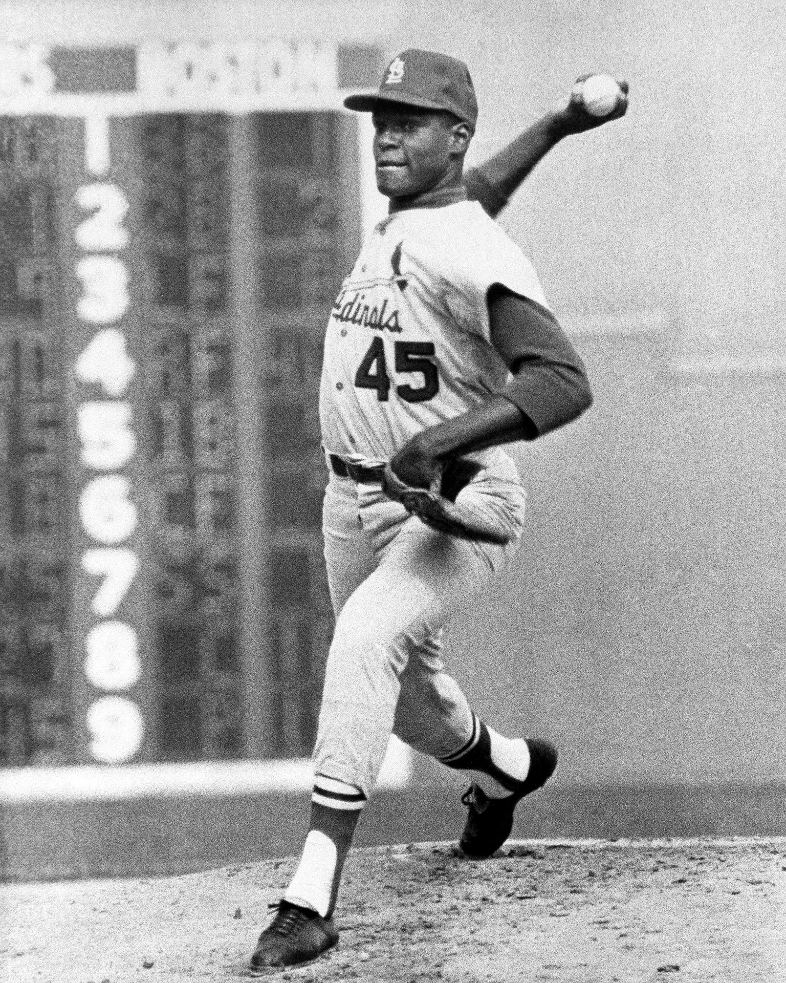 1967: On the arm of Bob Gibson - 13MLB : World Series History Red Sox ...