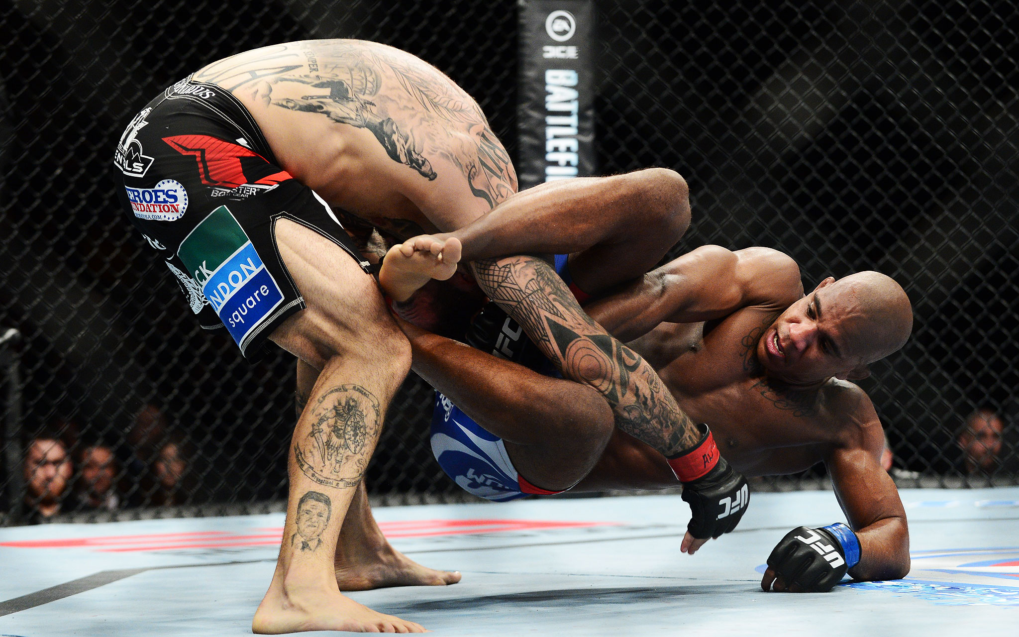 HD pictures taken at the right moment (updating after every event ...