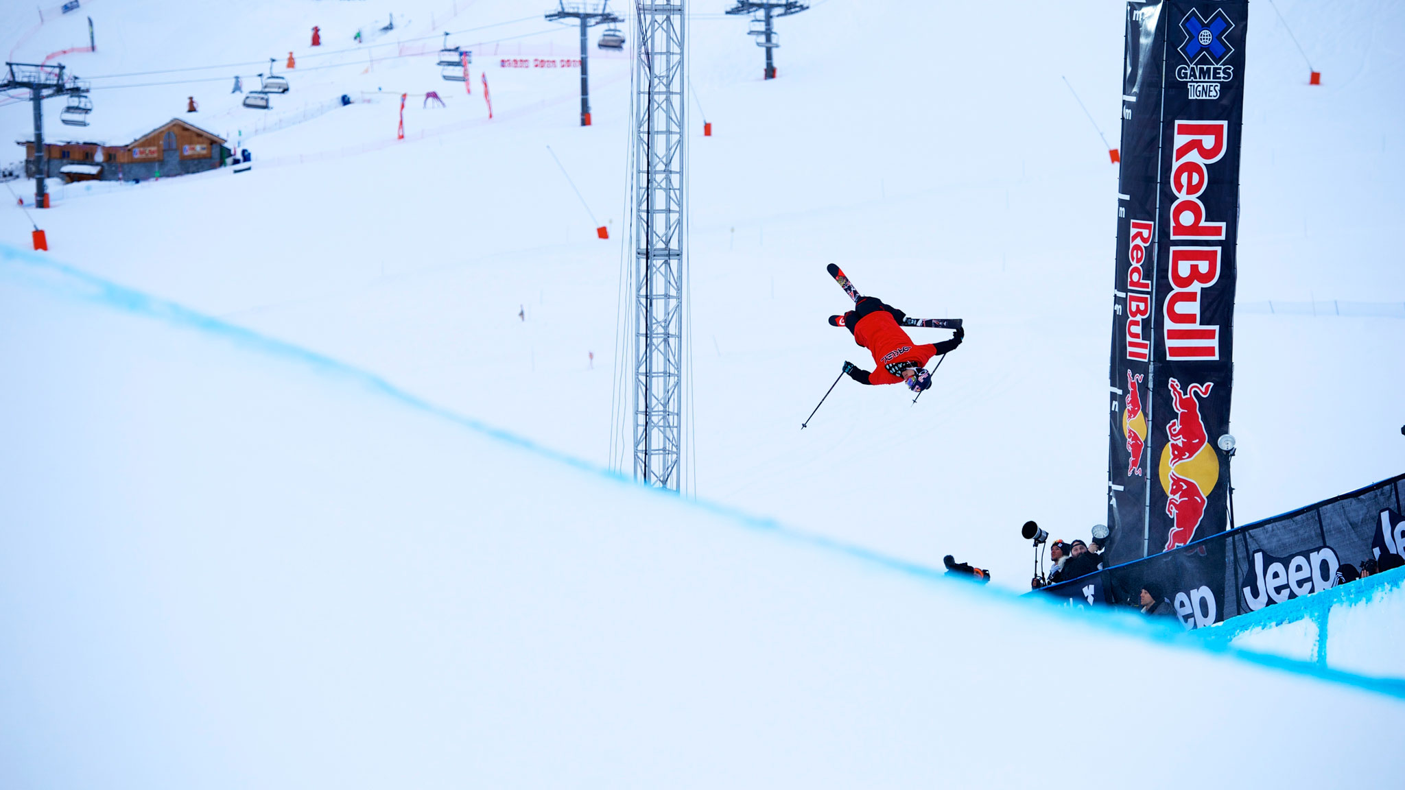 Freeskiing impacts participation in aerials