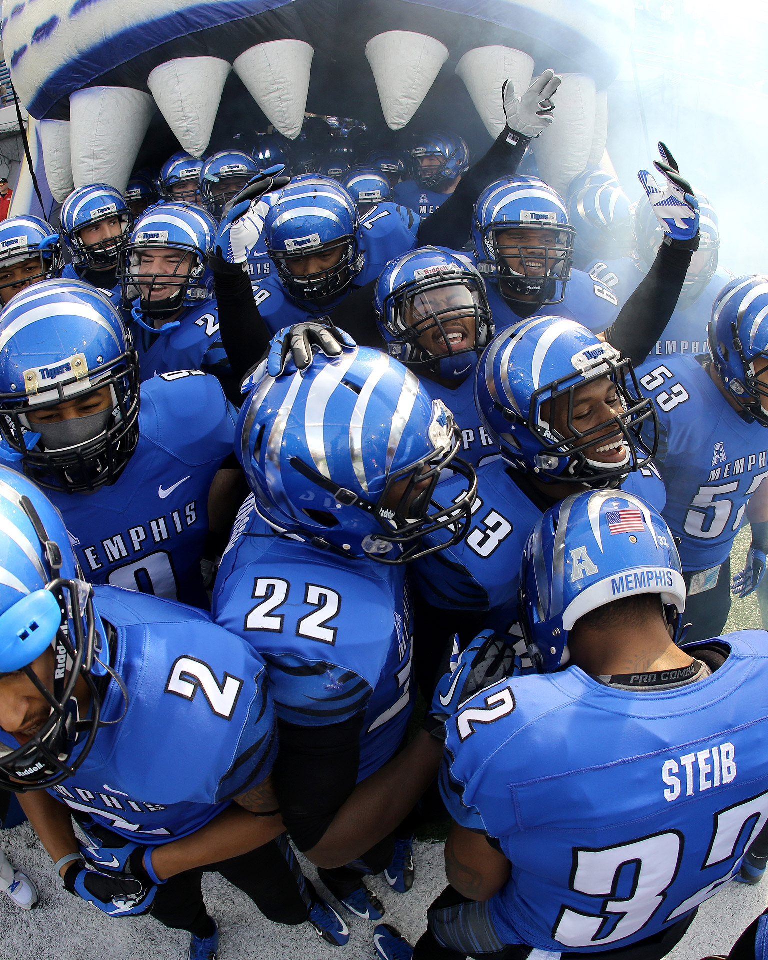 Tiger Time - The Week in Pictures for Nov. 25-Dec. 1, 2013 - ESPN