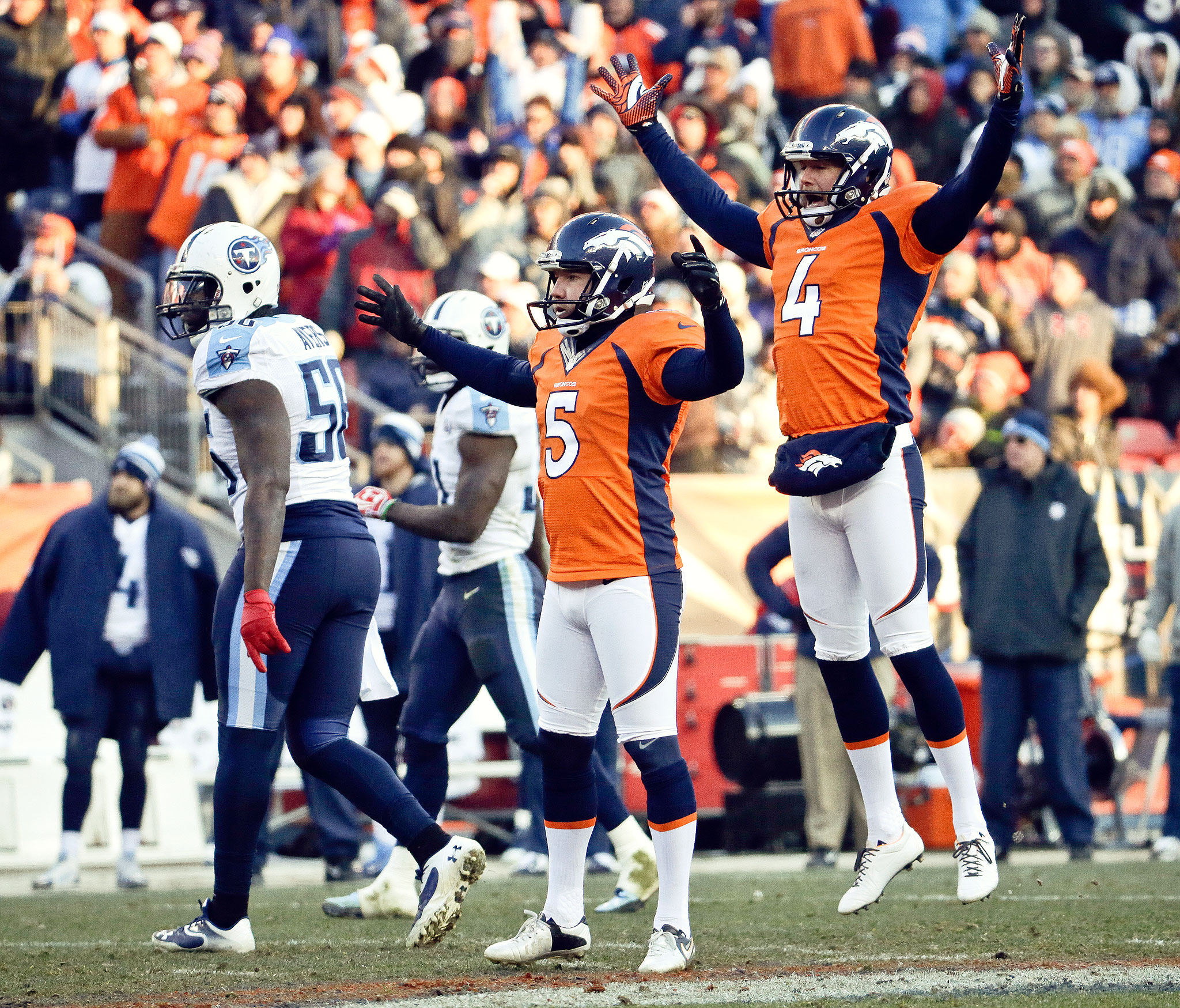 Record Breaker - NFL: Week 14 in Pictures - ESPN