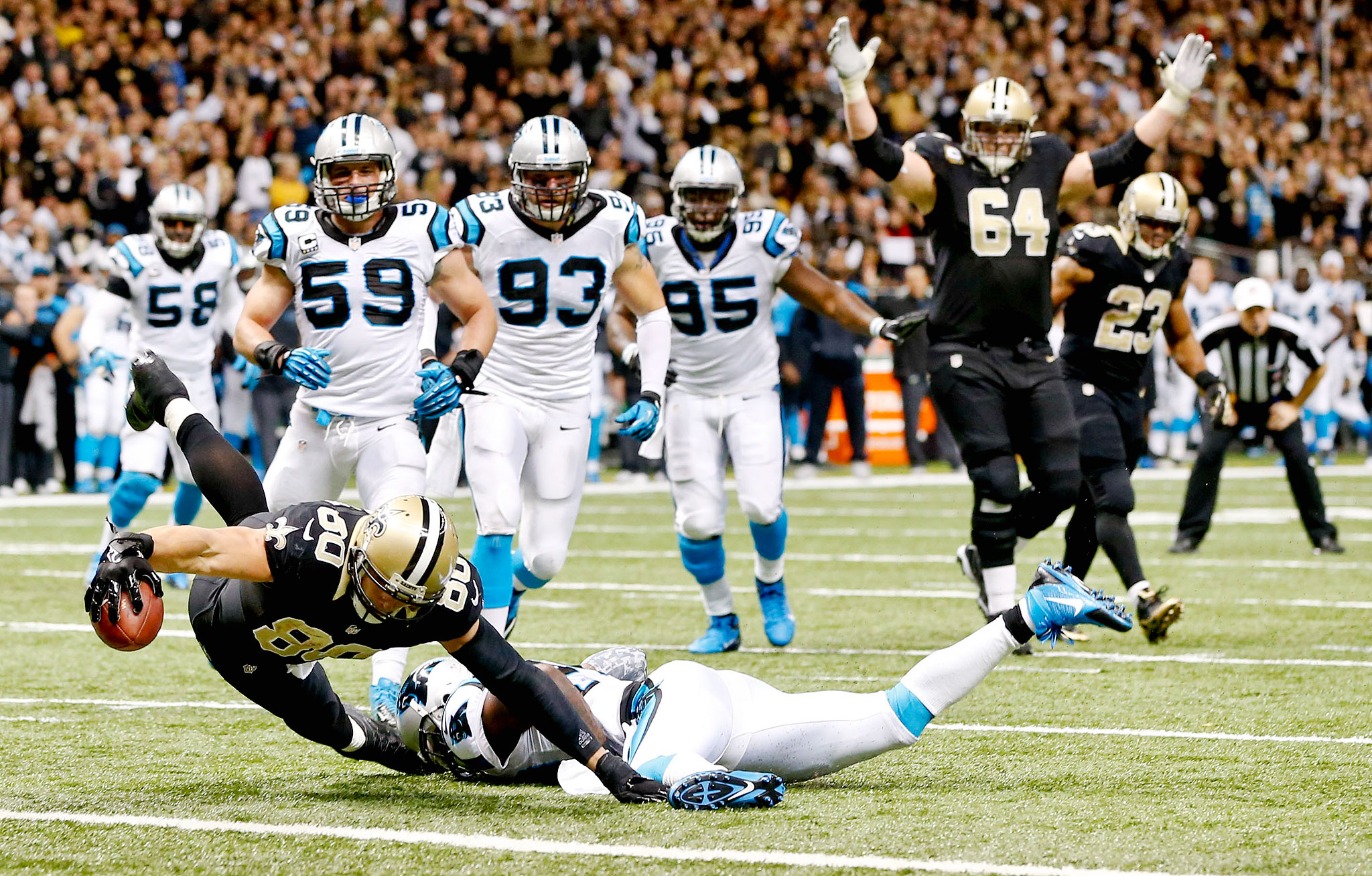 Nothing They Could Do - NFL: Week 14 in Pictures - ESPN