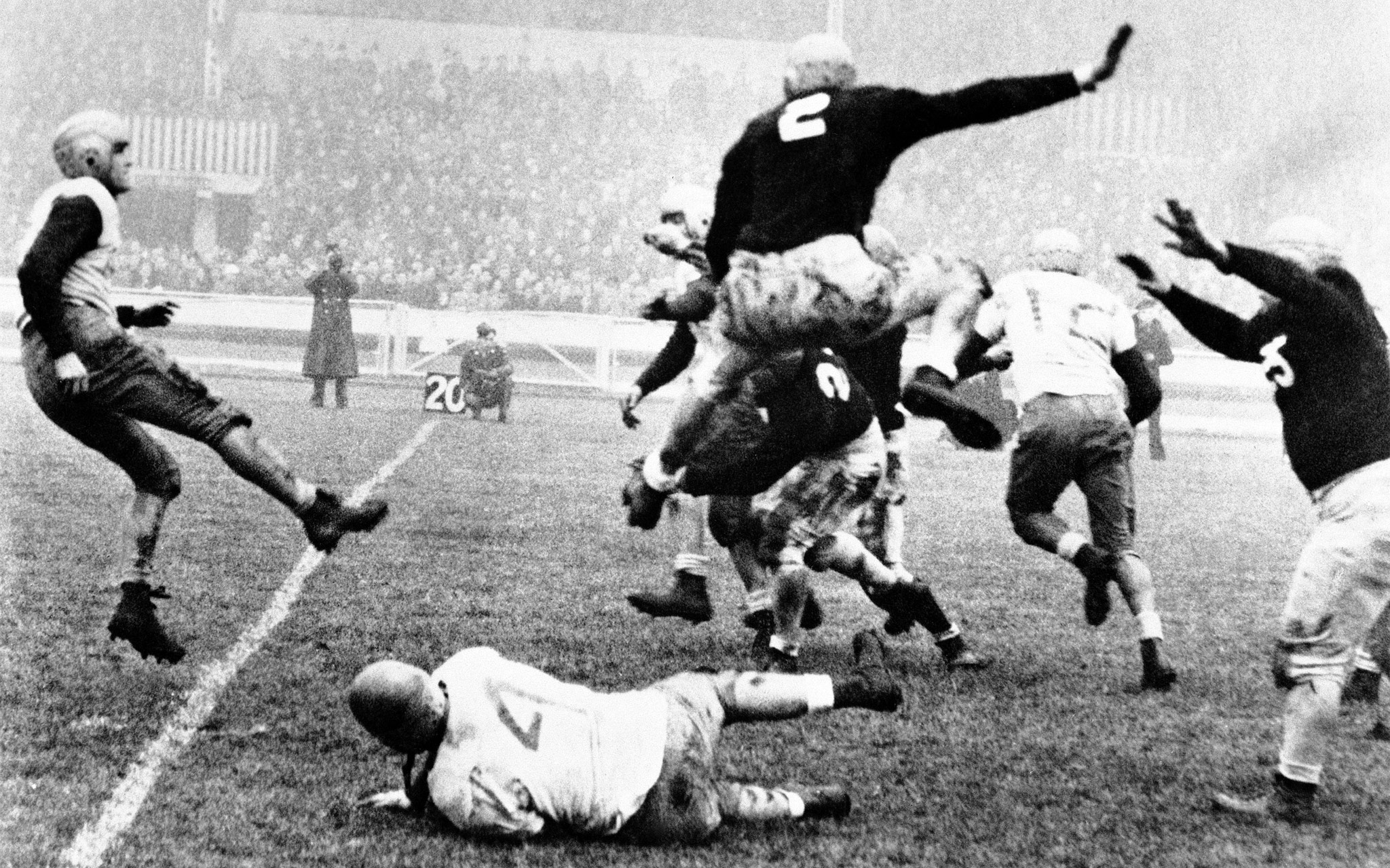 Joe Lacivita - Army-Navy Rivalry Gallery - ESPN
