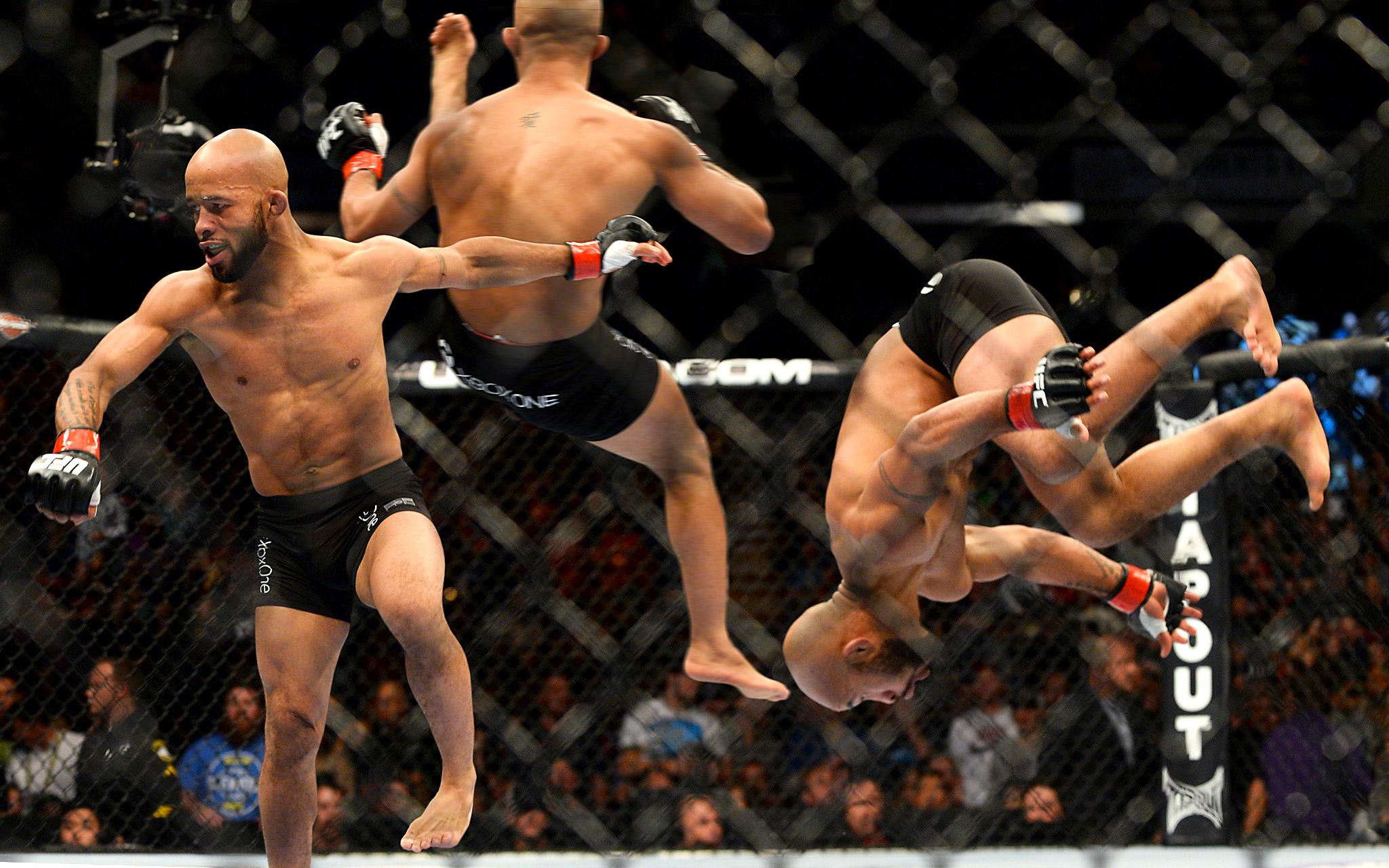 A Mighty Celebration - The Week in Pictures for Dec. 9-15, 2013 - ESPN