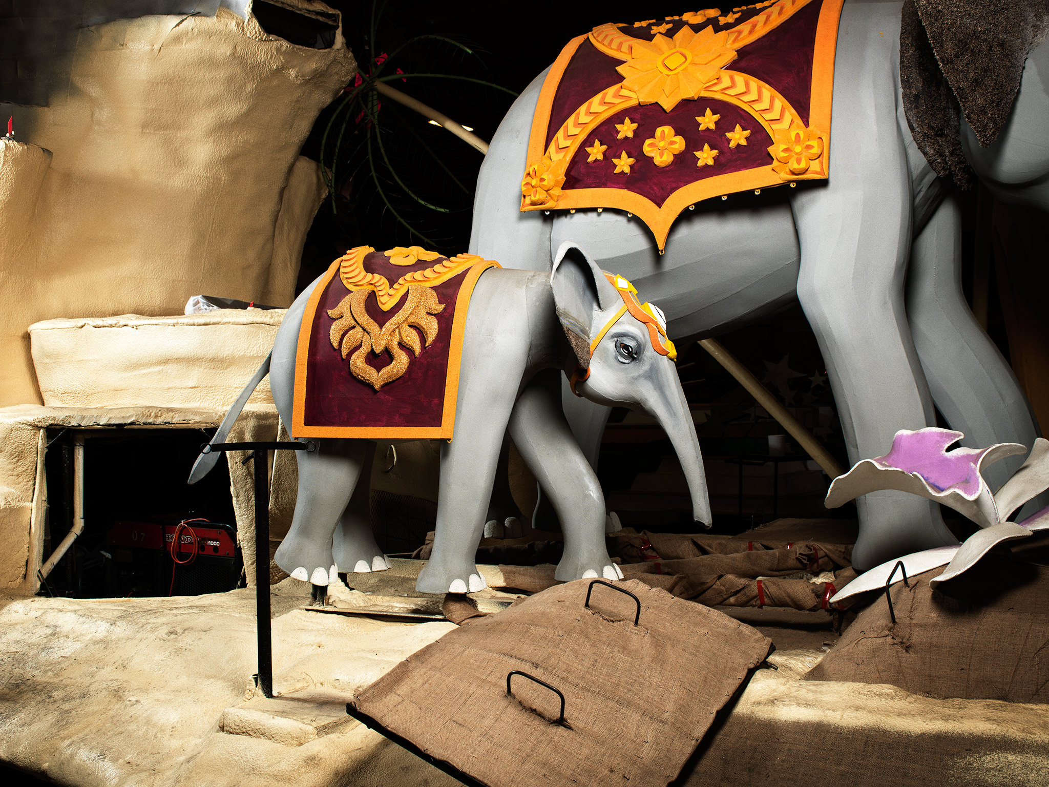 Size Matters - The Rose Parade Floats - ESPN