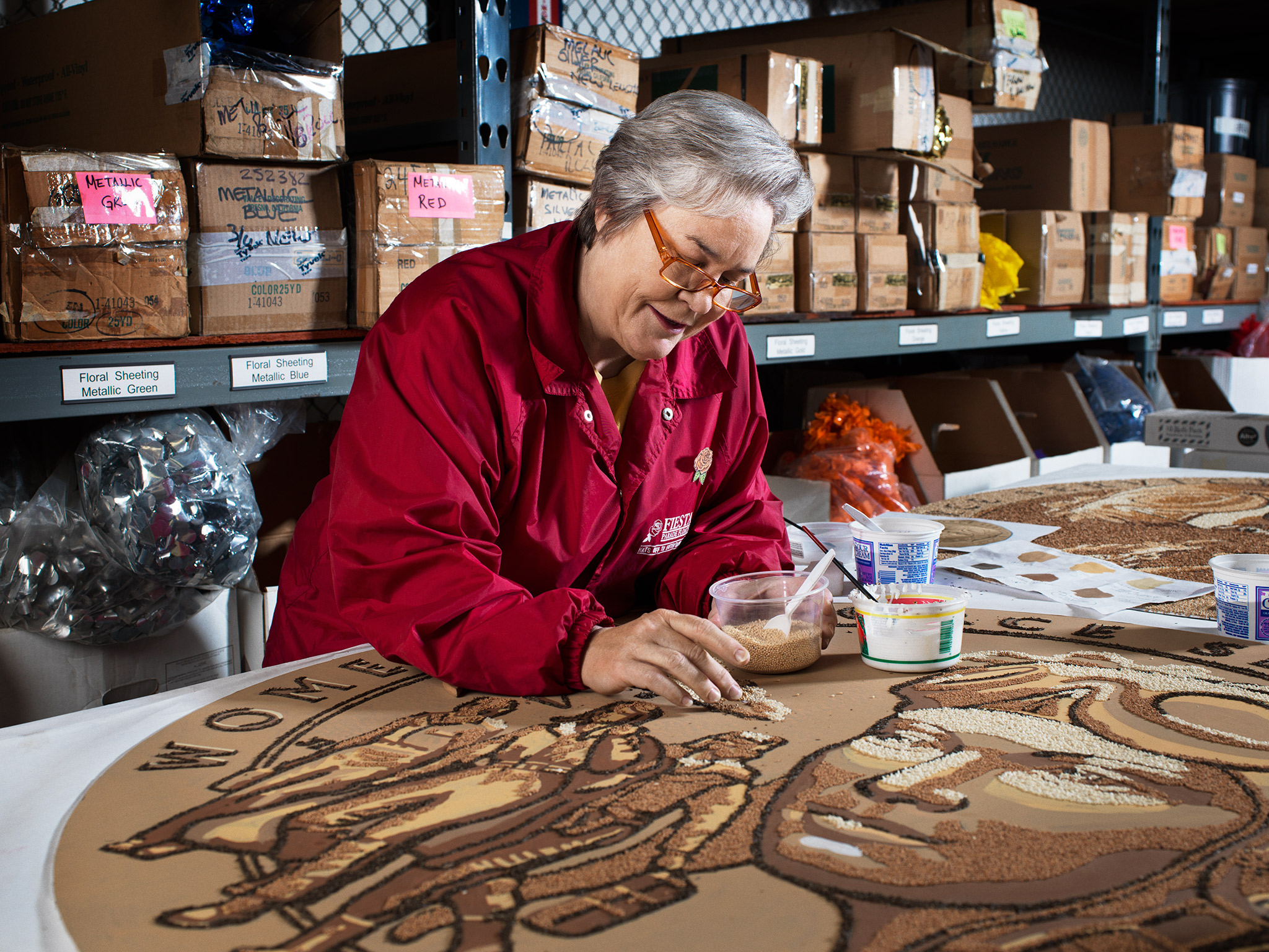 Creating Gold - The Rose Parade Floats - ESPN