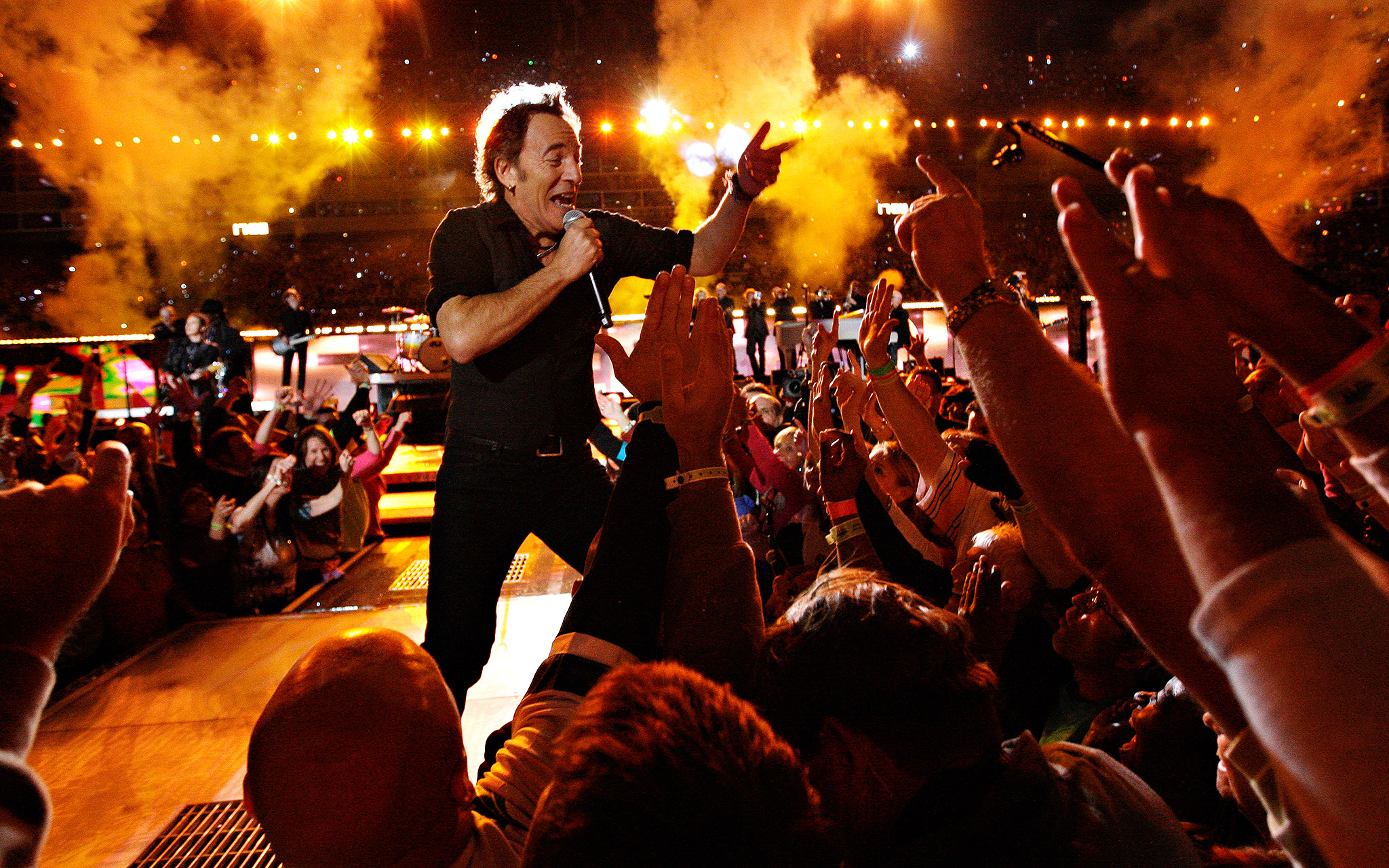 Super Bowl XLIII: Bruce Springsteen - Super Bowl Halftime Performances ...