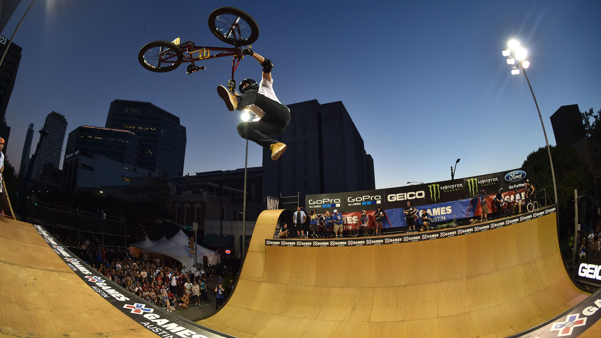 Bestwick - Veja a galeria de fotos da final do bmx vertical dos x games ...