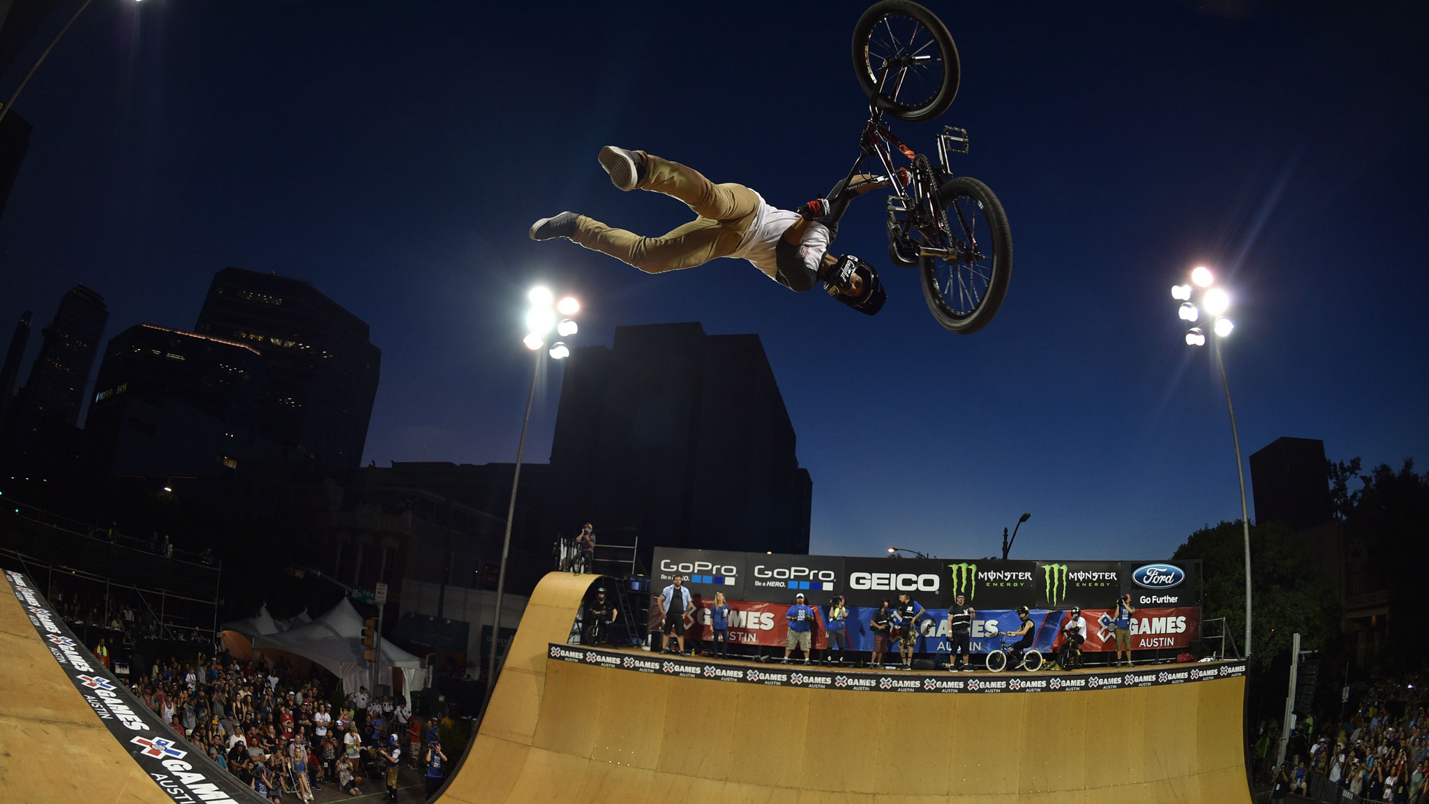 Mike Larin - Veja a galeria de fotos da final do bmx vertical dos x ...