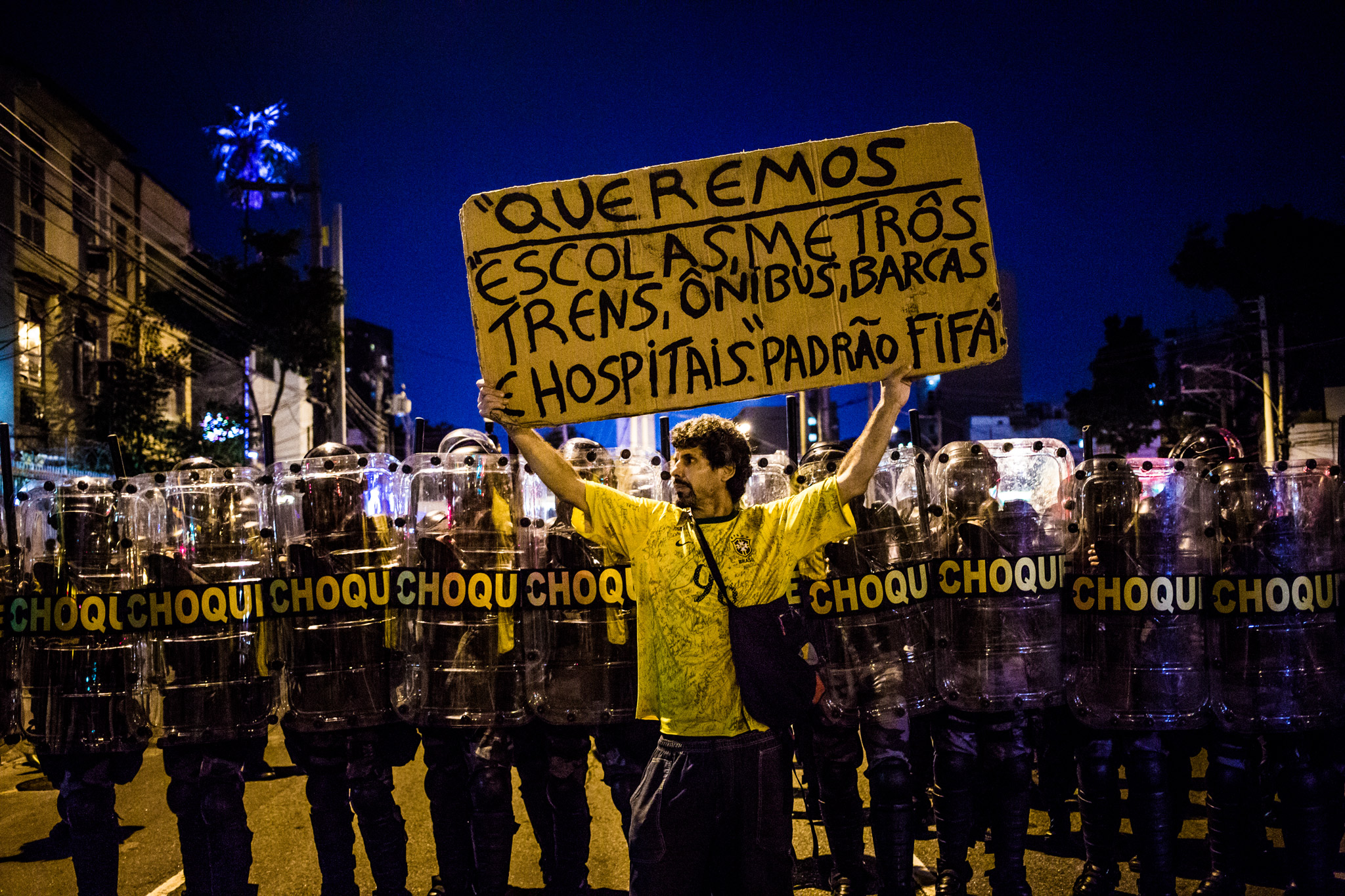 Divided Streets - Magnum Photos - Offside Brazil: Ninja (Week 1) - ESPN