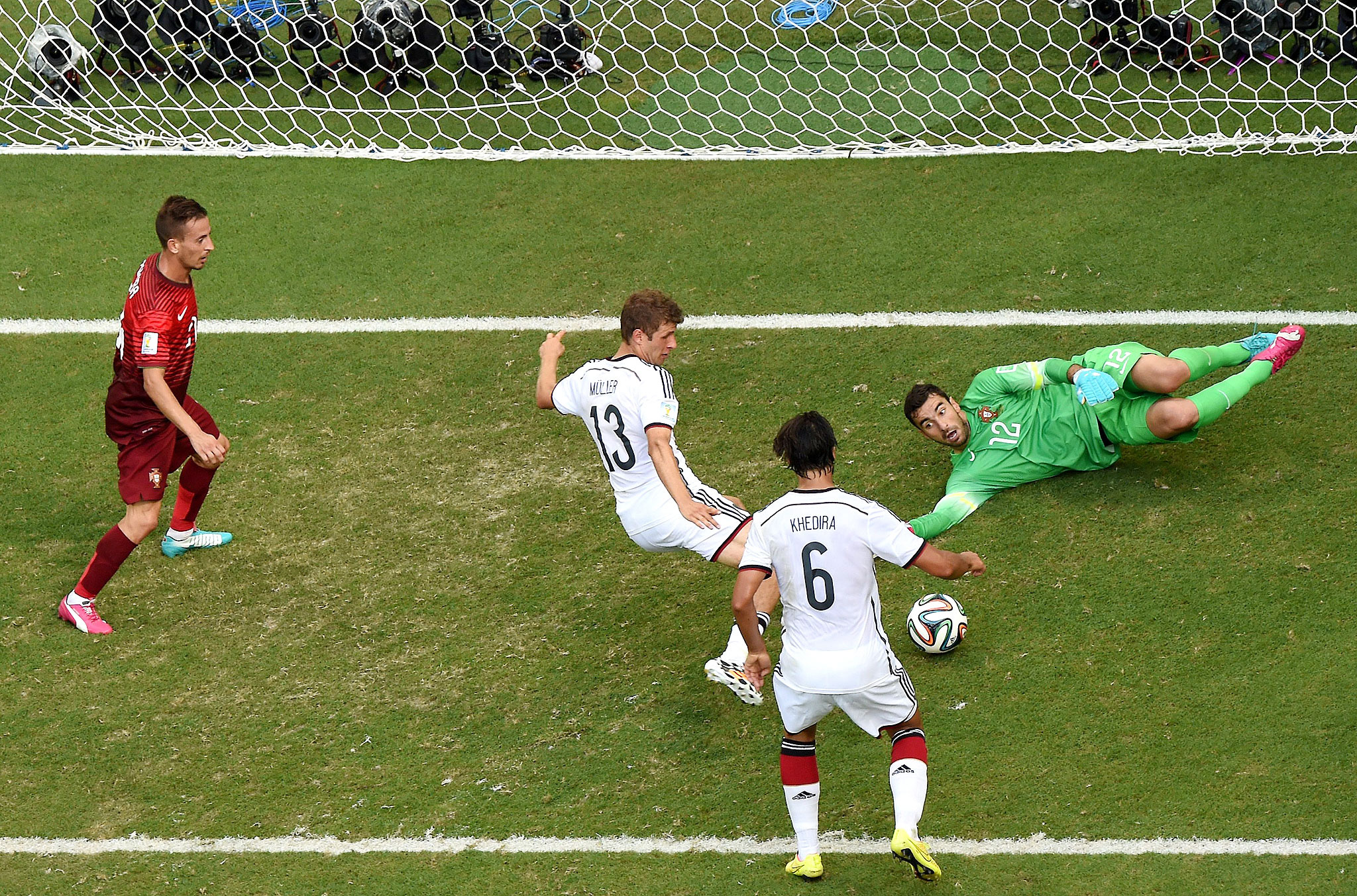 Thomas Muller - The Week in Pictures: June 16-June 22, 2014 - ESPN