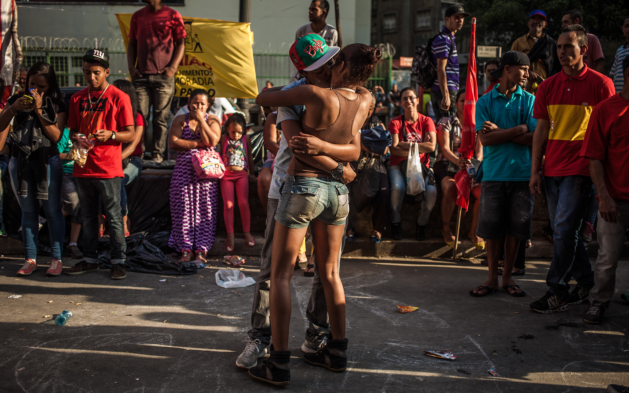 Love and War - Magnum Photos - Offside Brazil: Protests (Week 3) - ESPN