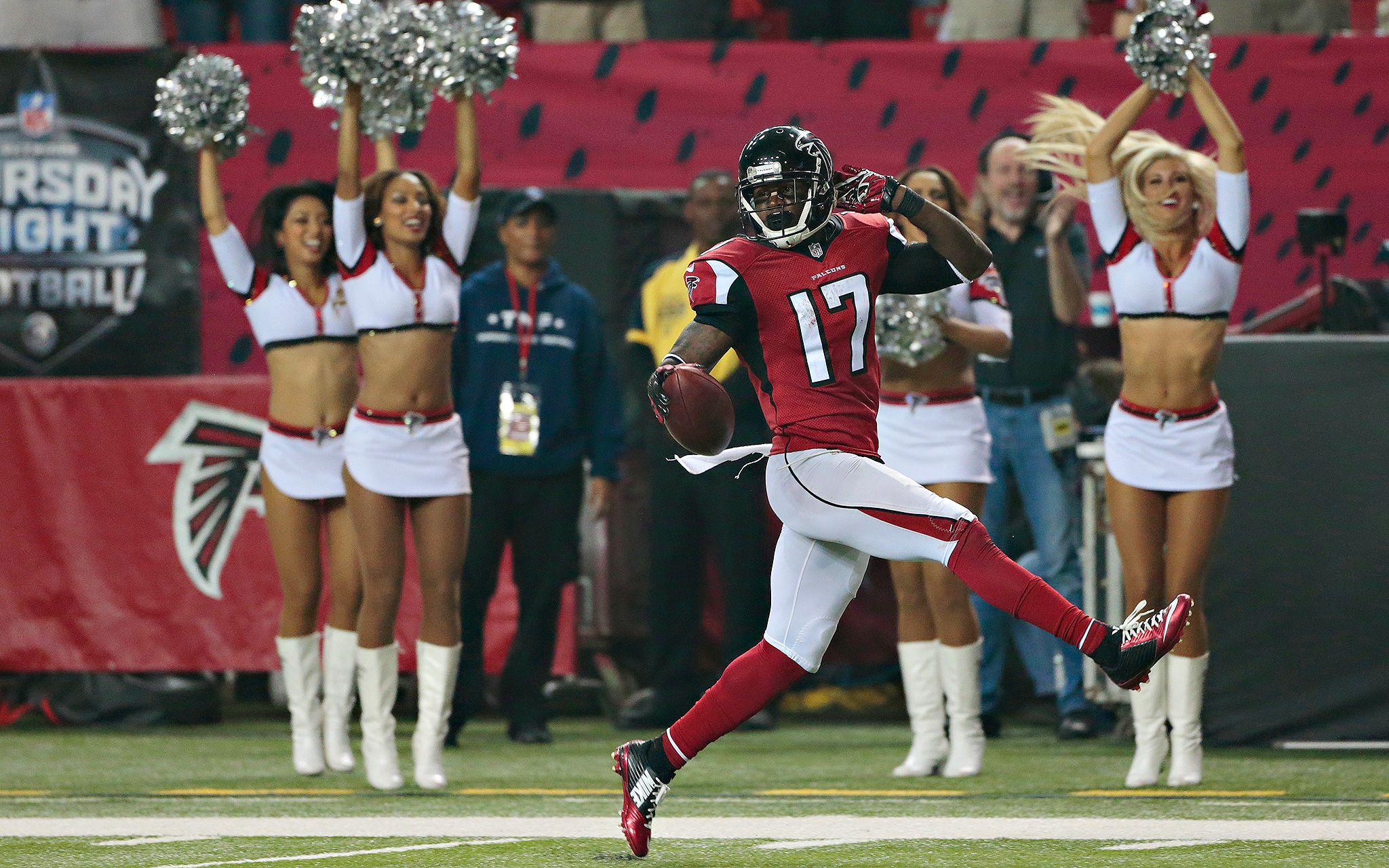 Devin Hester - The Week in Pictures: Sept. 15-21, 2014 - ESPN