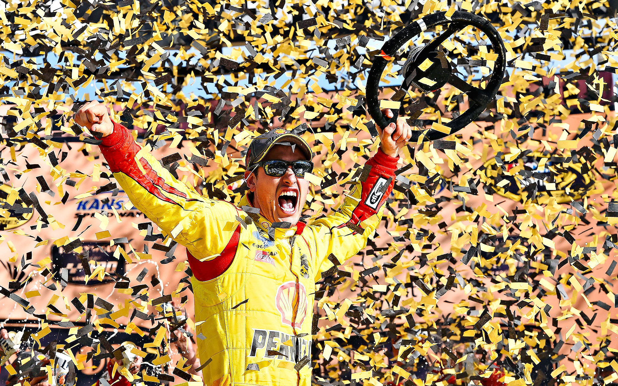 Joey Logano - The Week in Pictures: September 29 - October 5, 2014 - ESPN