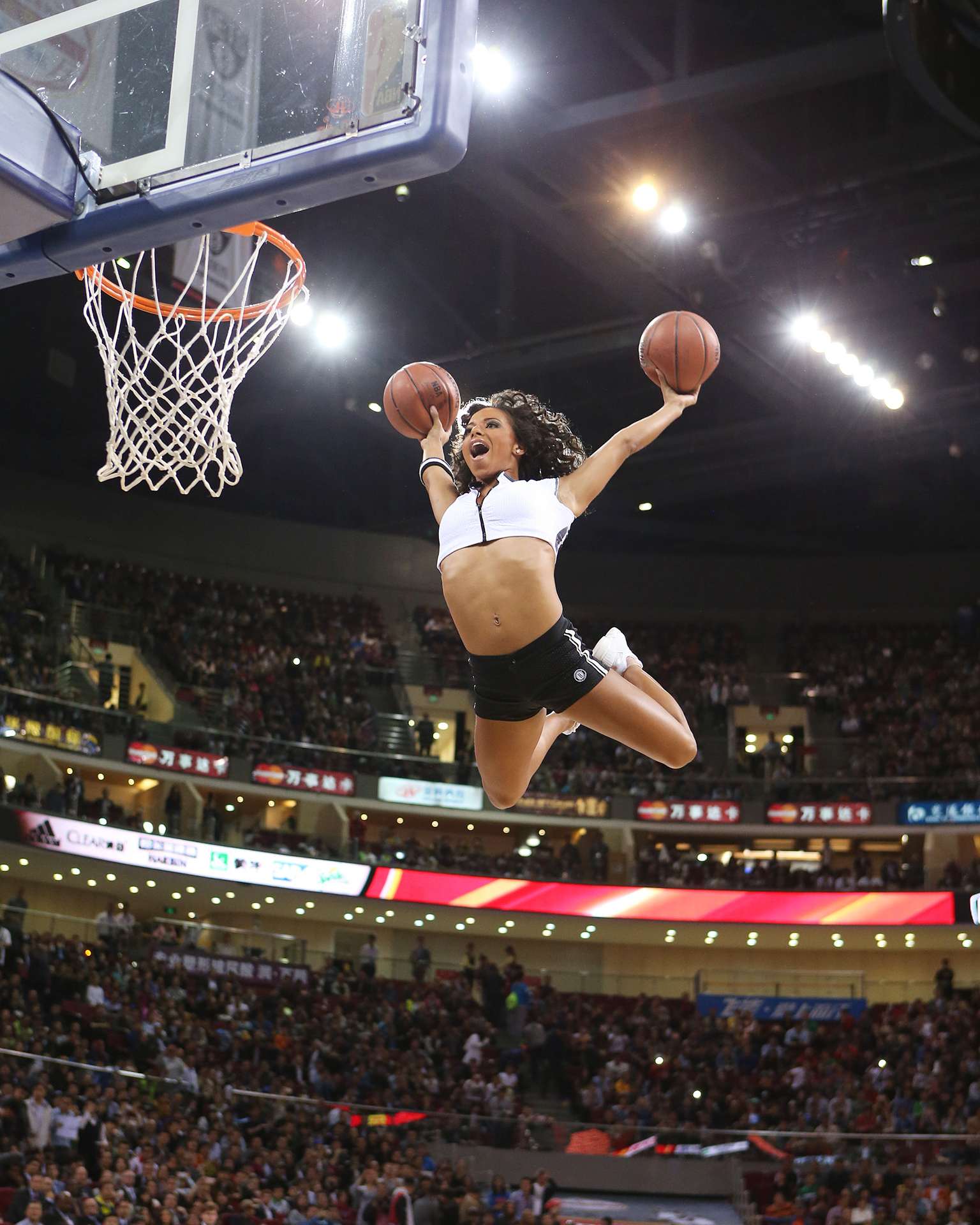 Brooklyn Nets Dancer - Friday Funnies for October 17 - ESPN