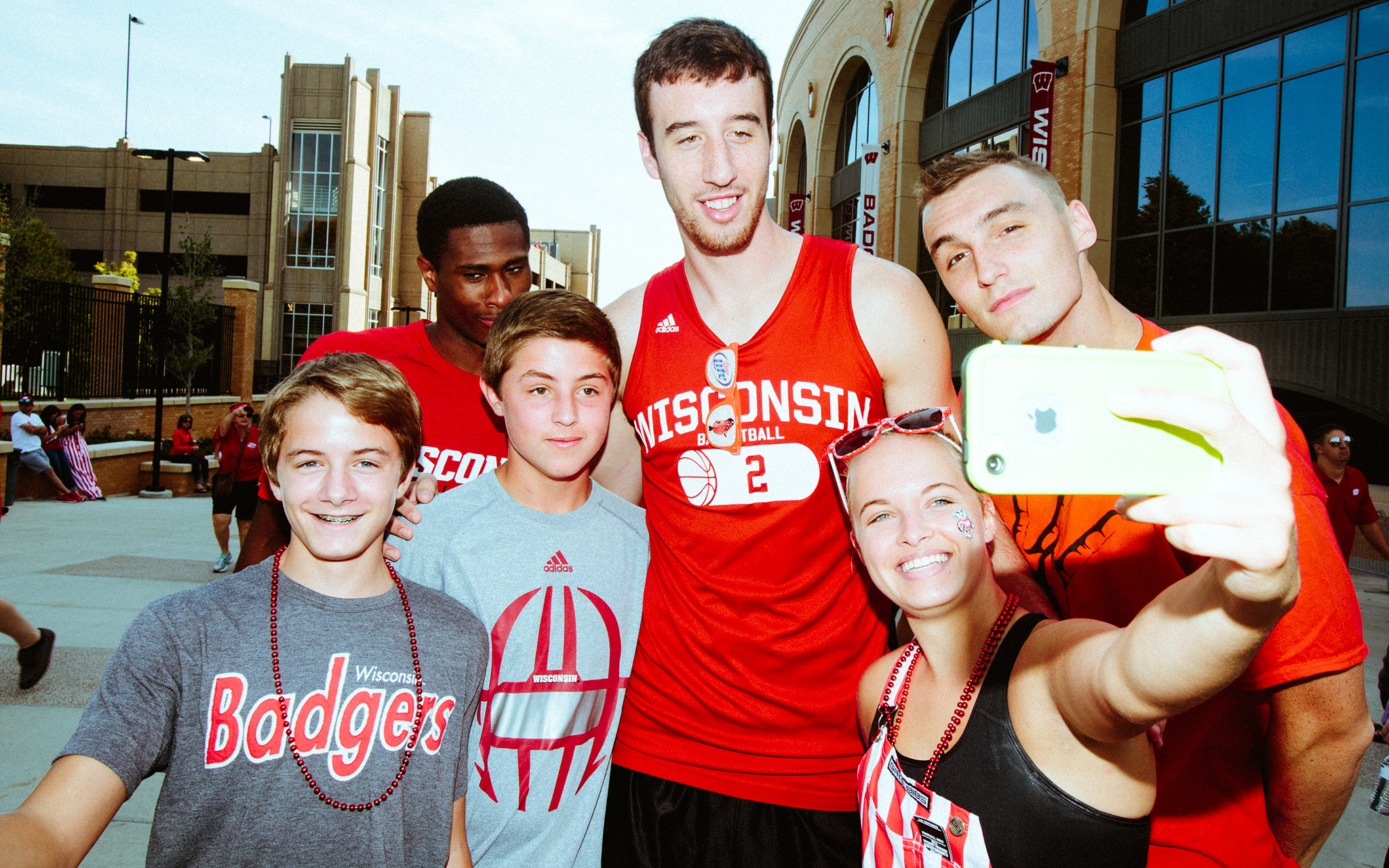 Selfie-made Star - A Day in the Life of Frank "The Tank" Kaminsky - ESPN