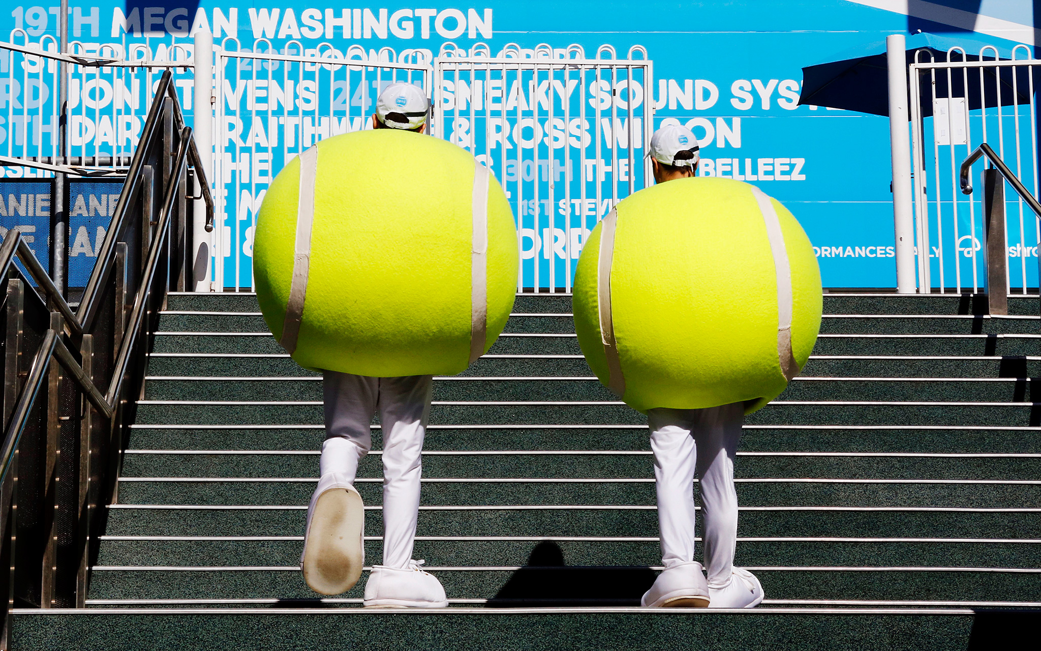 Friday Funnies: Awkward Moments from the 2015 Australian Open - ESPN