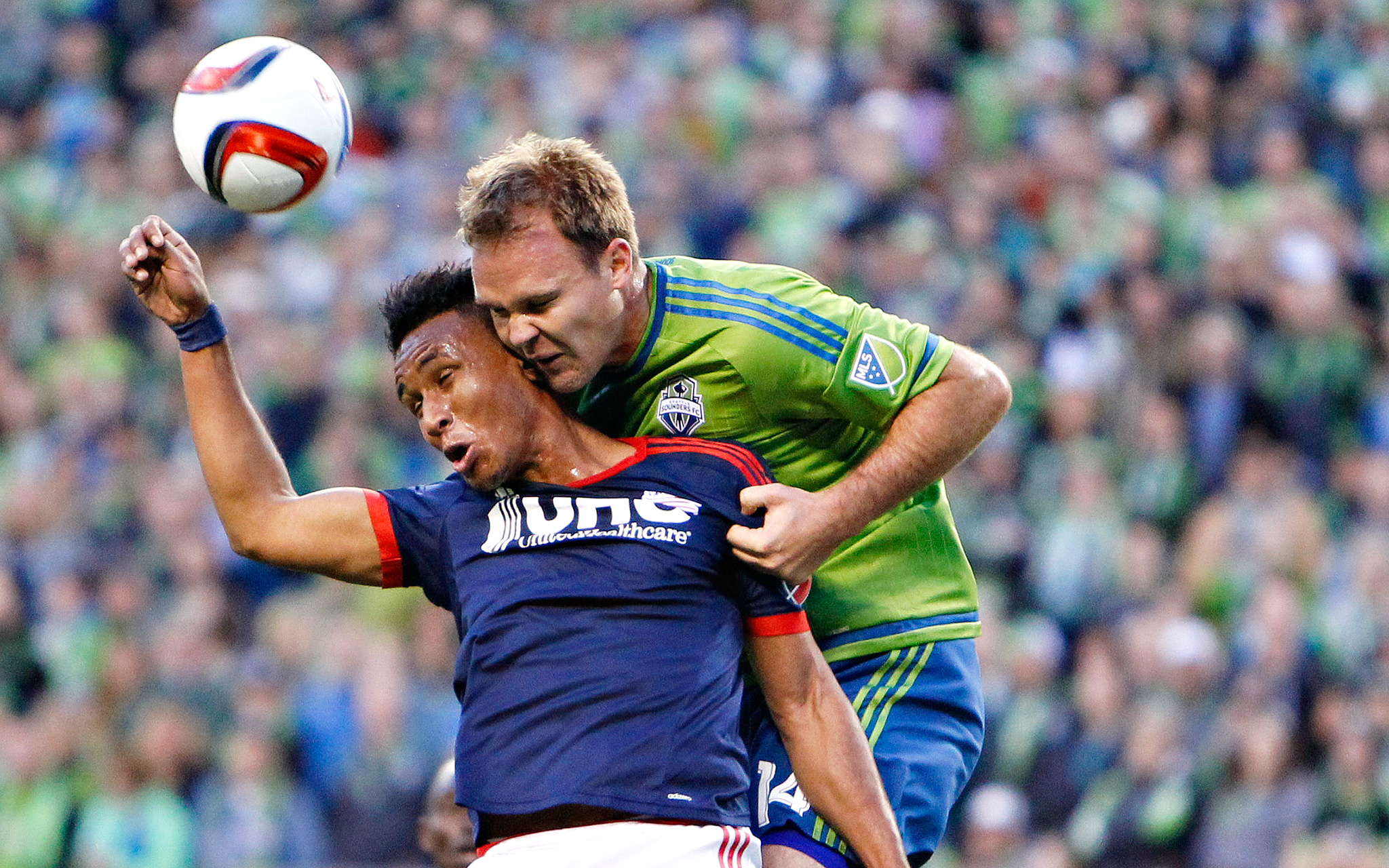 Chad Marshall steals a header - The Week in Pictures: March 2 - March 9 ...