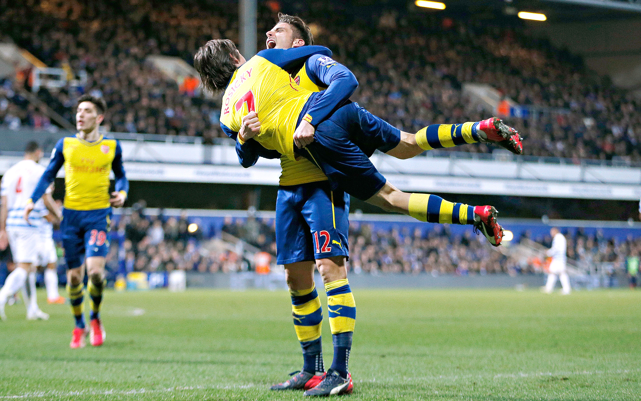 Arsenal celebrates - The Week in Pictures: March 2 - March 9, 2015 - ESPN